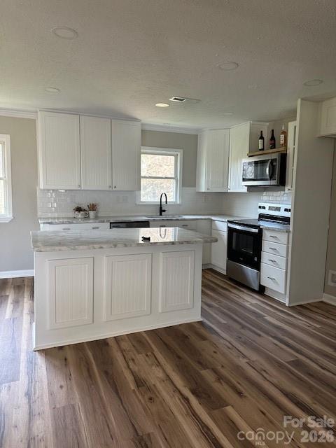 Photo 3 of 623 Oak Grove Road, Kings Mountain, NC