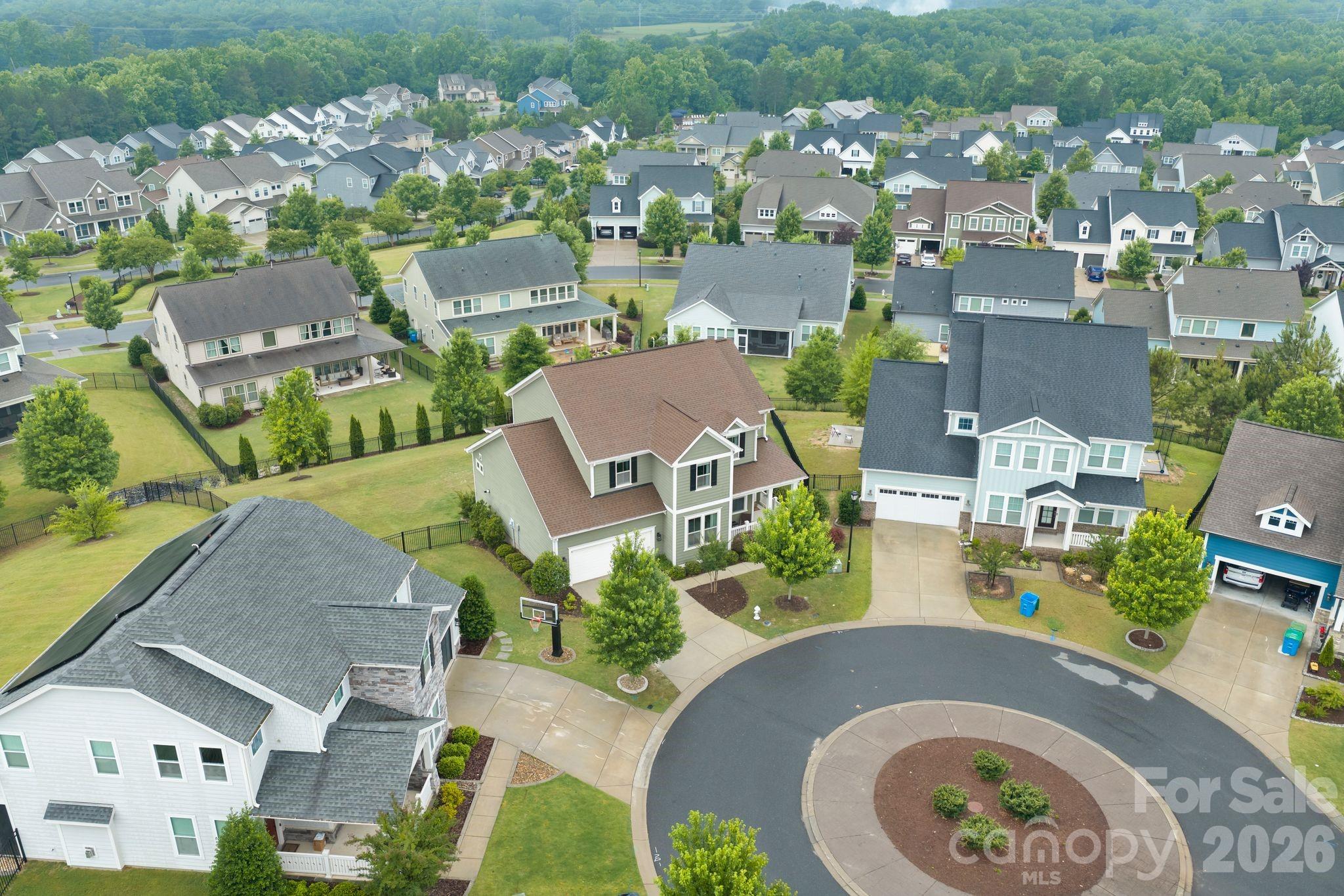 1001 Lazy Day Court, Fort Mill, SC - photo 4 of 47