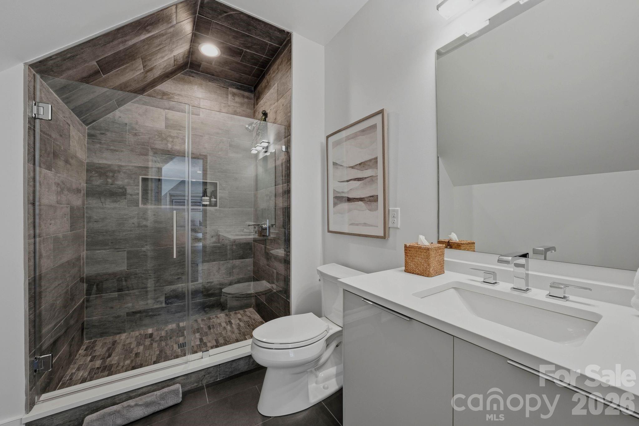 Photo 43 of 1919 Shoreham Drive, Charlotte, NC