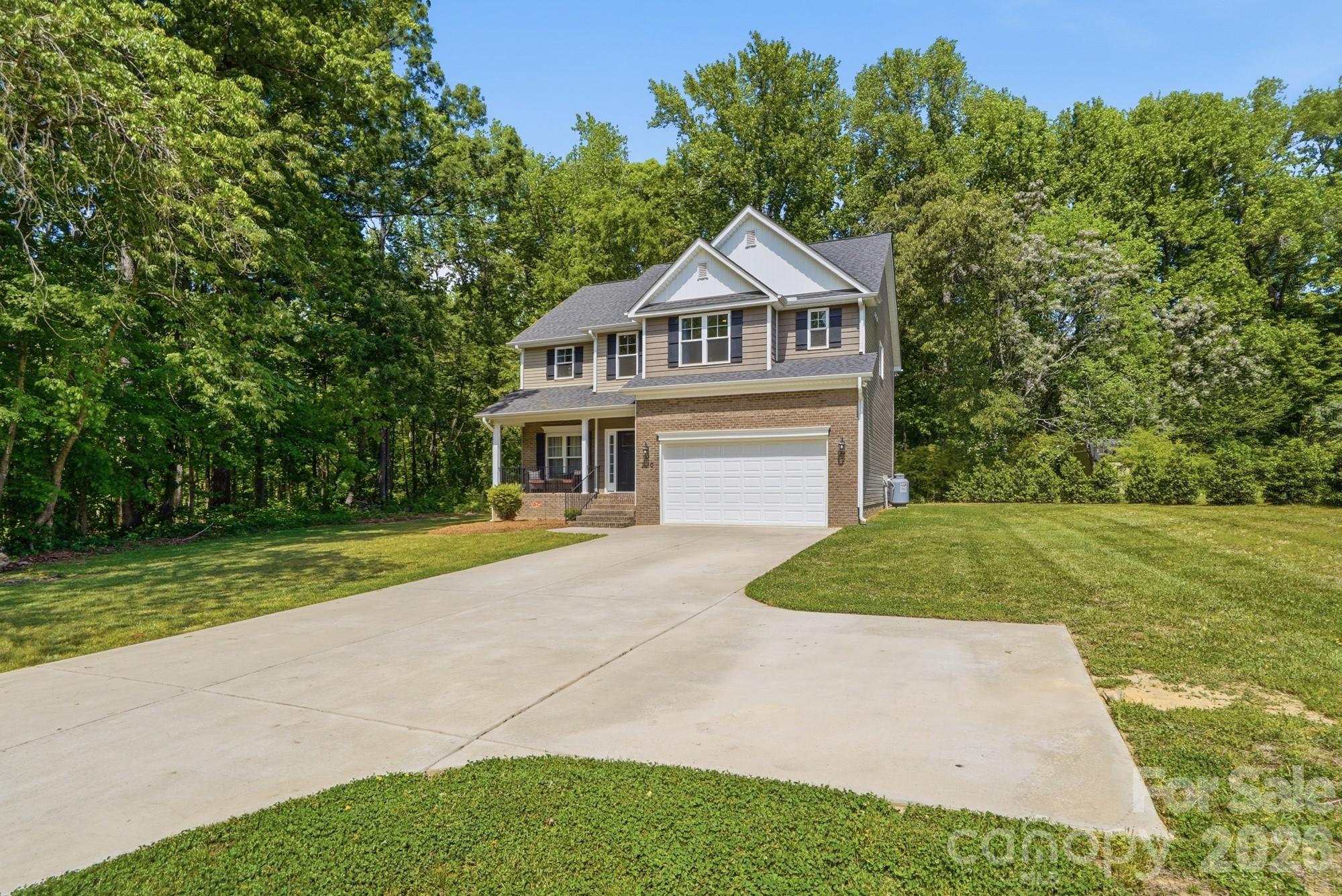 Photo 3 of 2910 Plum Thicket Court, Monroe, NC
