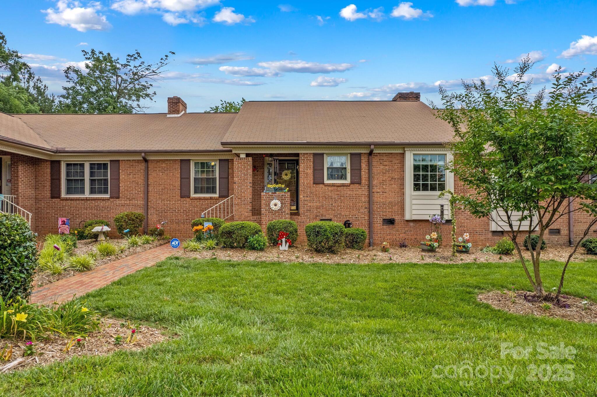 402 Swaim Court, Salisbury, NC - photo 5 of 40