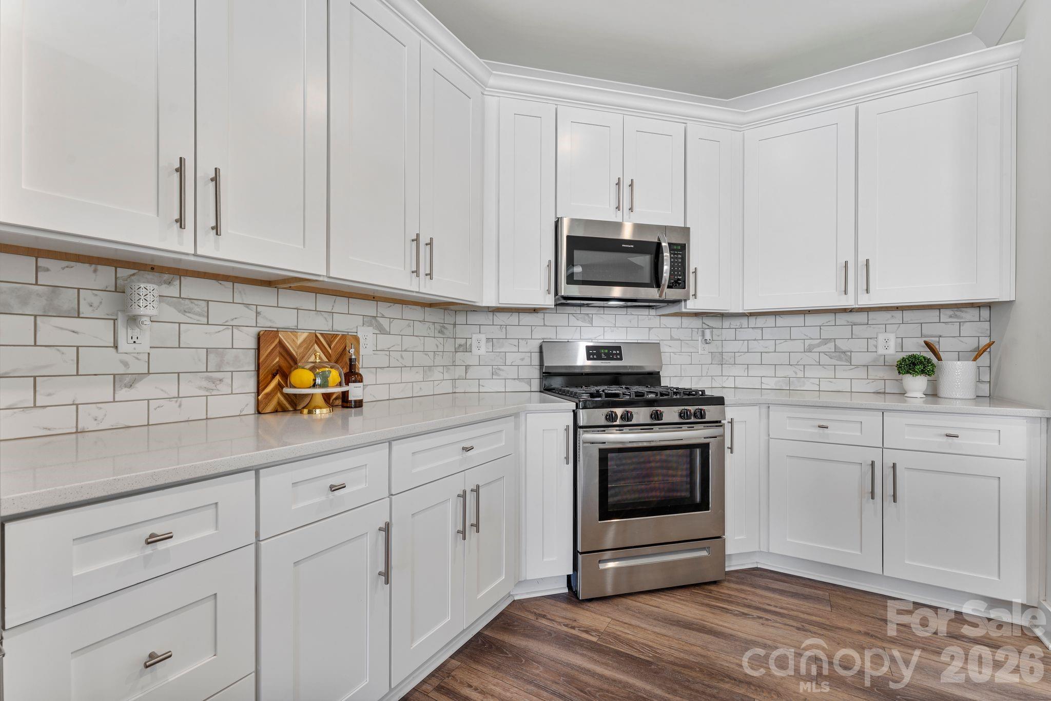 6211 Nandina Drive, Harrisburg, NC - photo 6 of 47