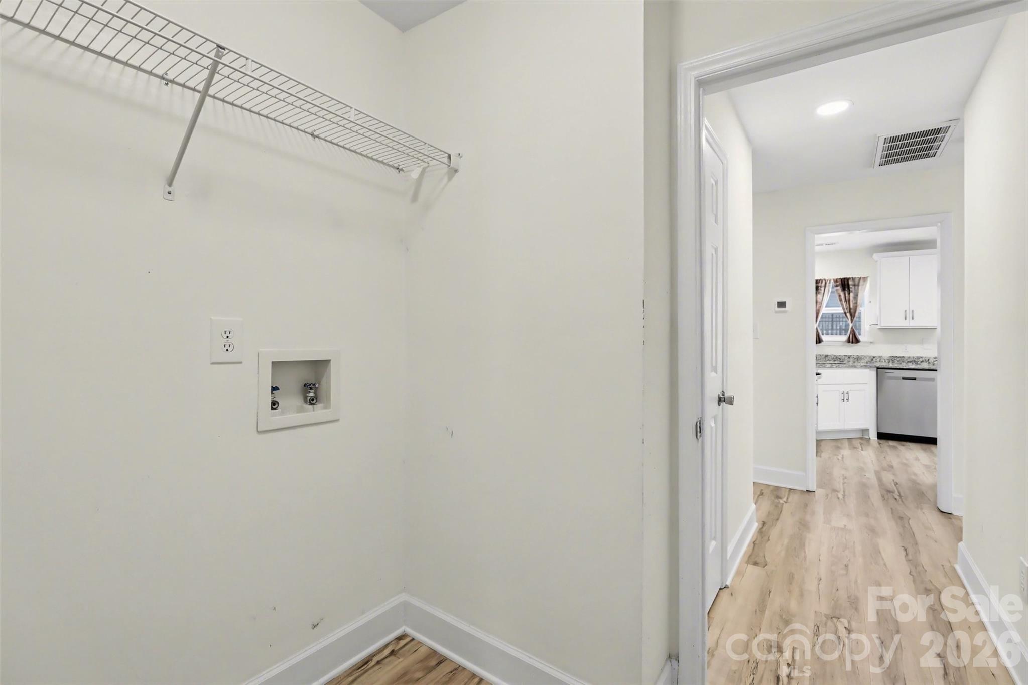 8500 Woodhill Manor Court, Charlotte, NC - photo 14 of 31