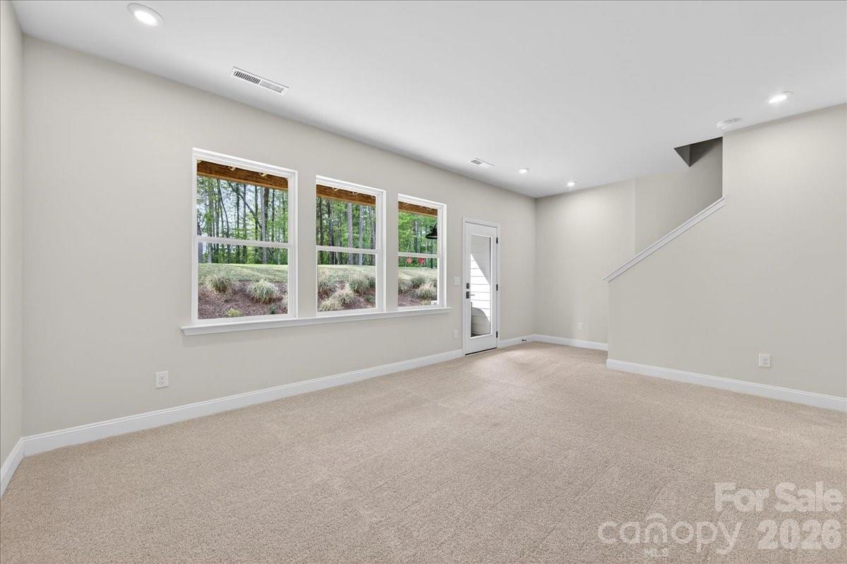 Photo 6 of 7929 Cedarsmith Court, Charlotte, NC