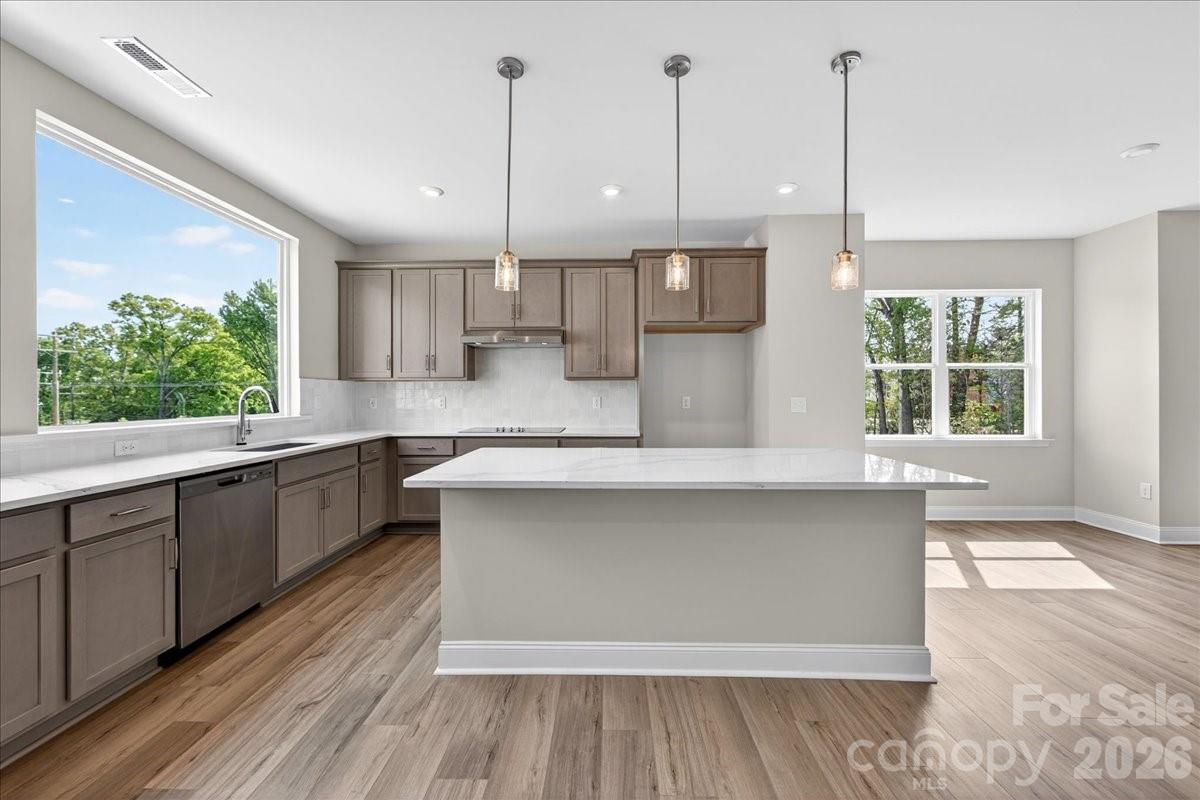Photo 13 of 7921 Cedarsmith Court, Charlotte, NC