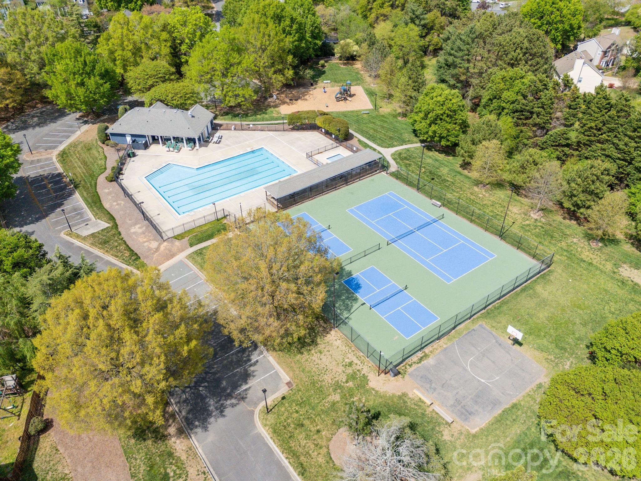 Photo 43 of 8501 Tonawanda Drive, Charlotte, NC