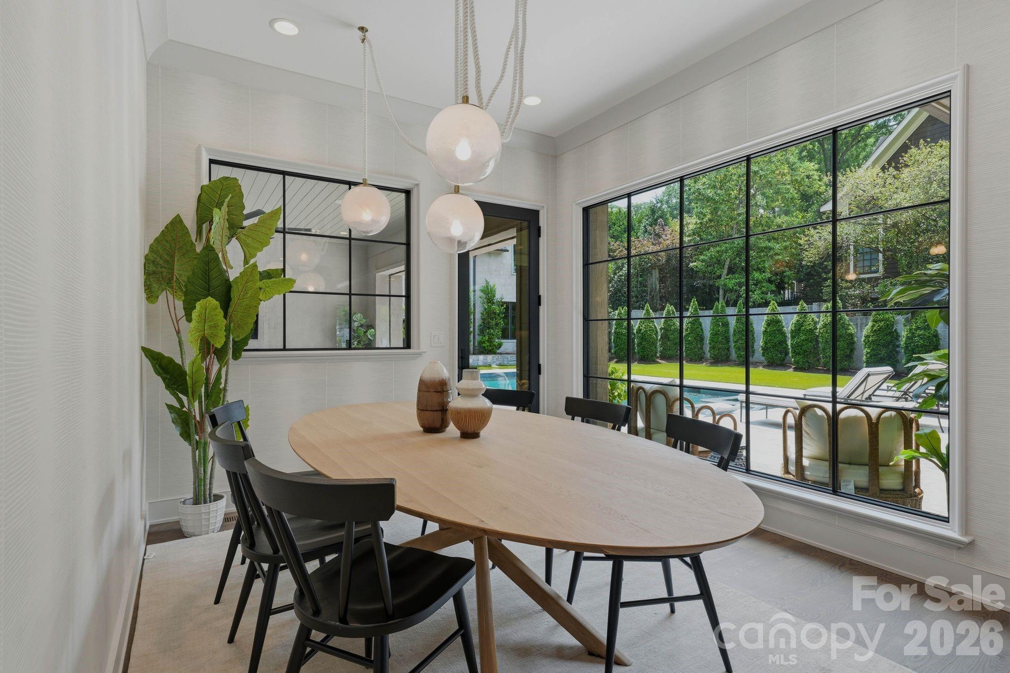 Photo 18 of 1919 Shoreham Drive, Charlotte, NC
