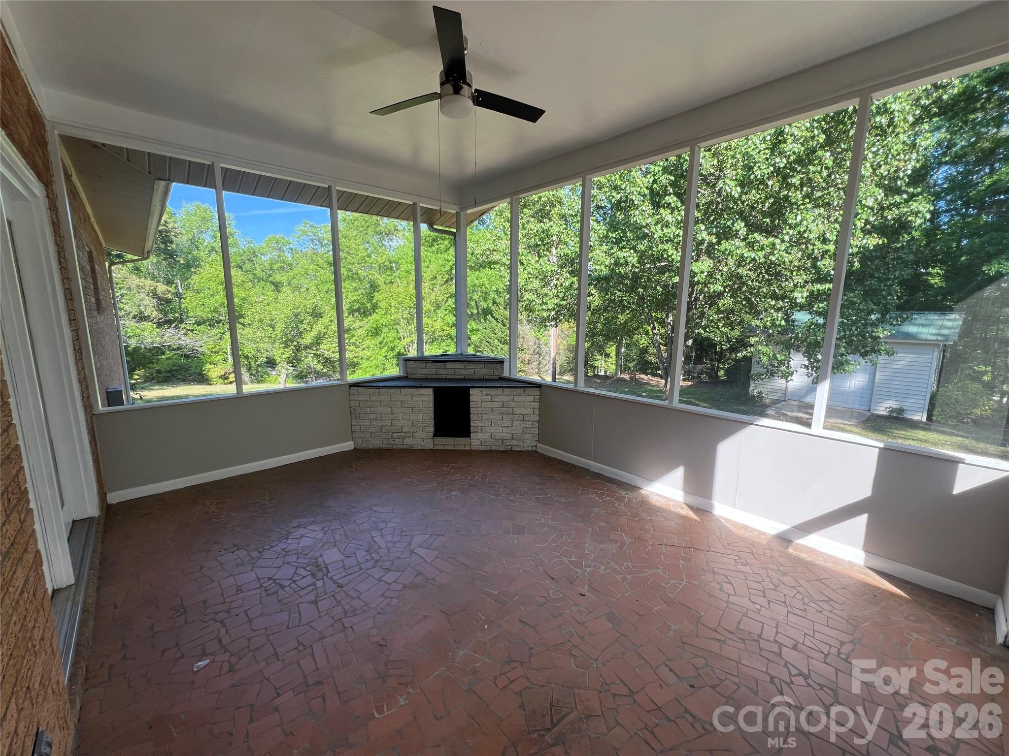 280 Raintree Road, Great Falls, SC - photo 15 of 43