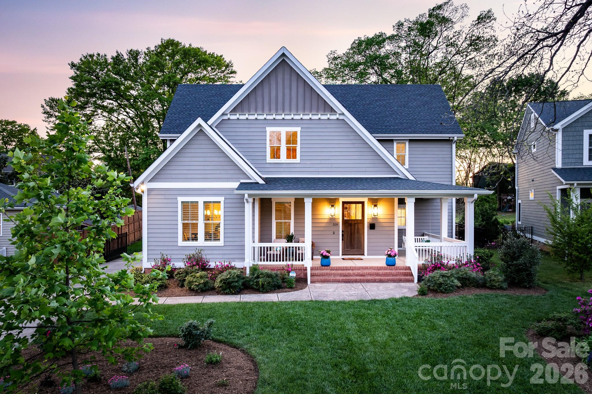 328 Melbourne Court, Charlotte, NC