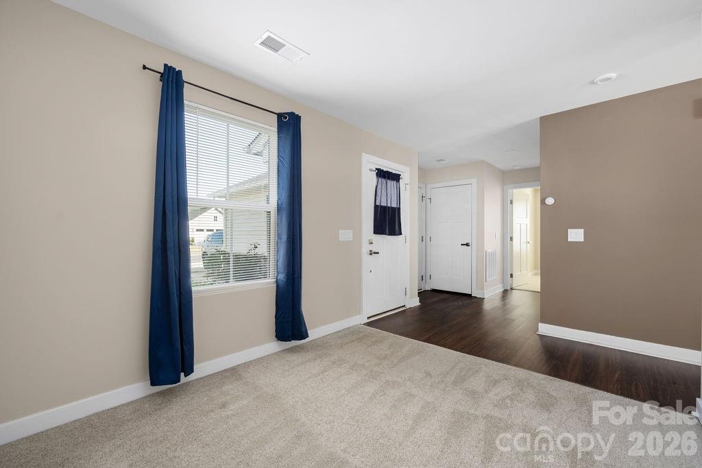 Photo 7 of 9747 Wardley Drive, Charlotte, NC