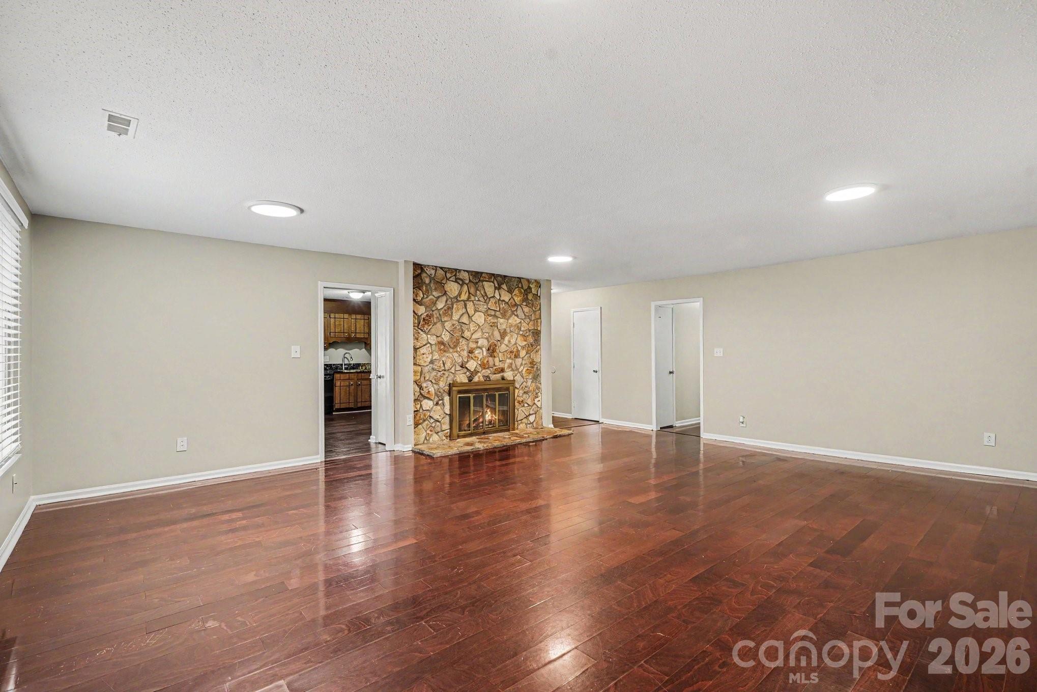 Photo 5 of 11613 Rimrock Canyon Drive, Charlotte, NC