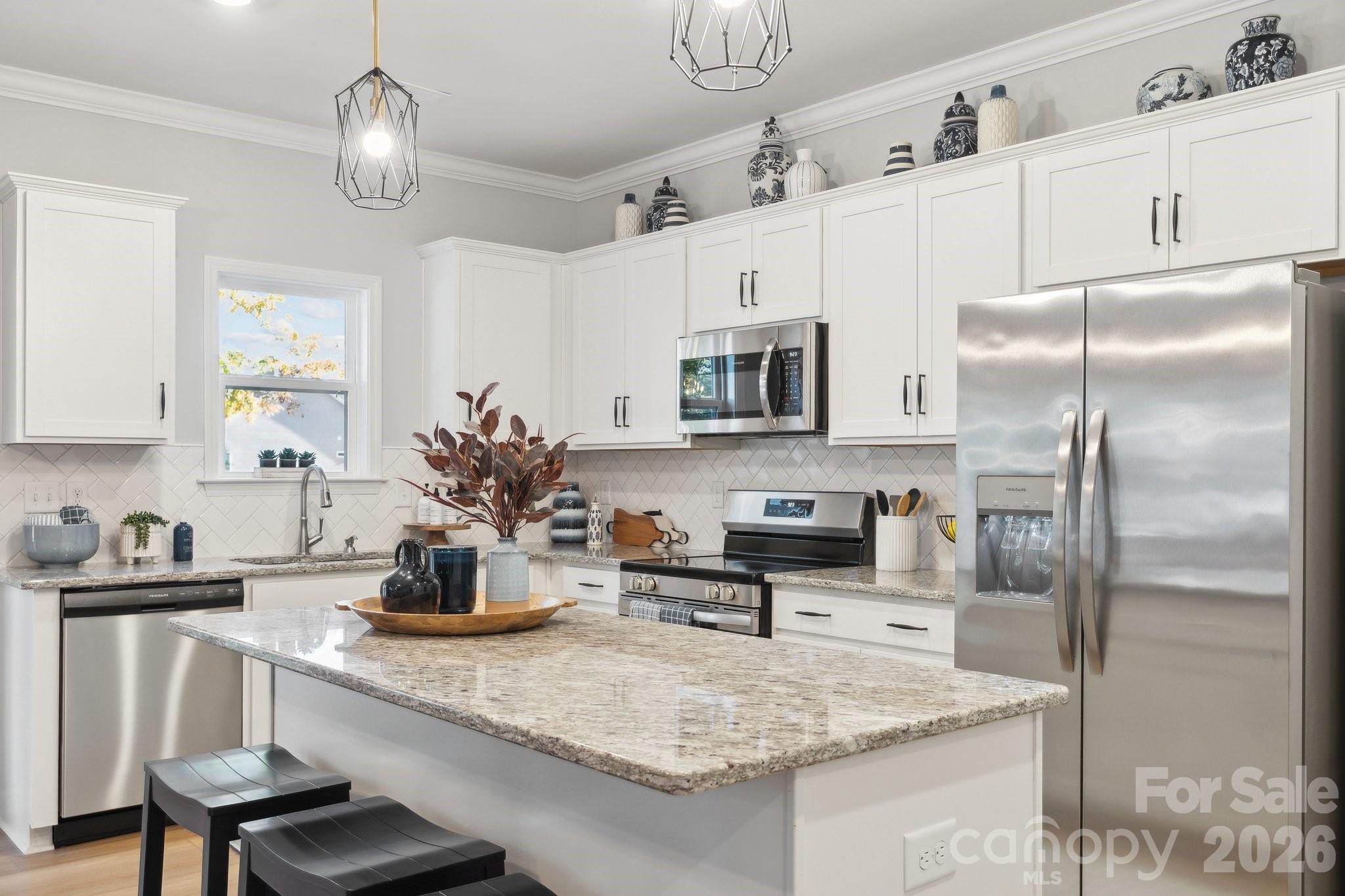 Photo 3 of 4025 Juno Drive, Charlotte, NC