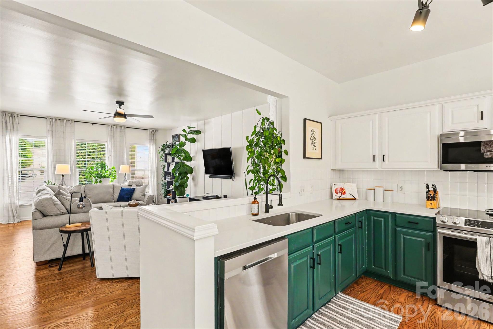 Photo 11 of 2914 Duvalla Avenue, Charlotte, NC