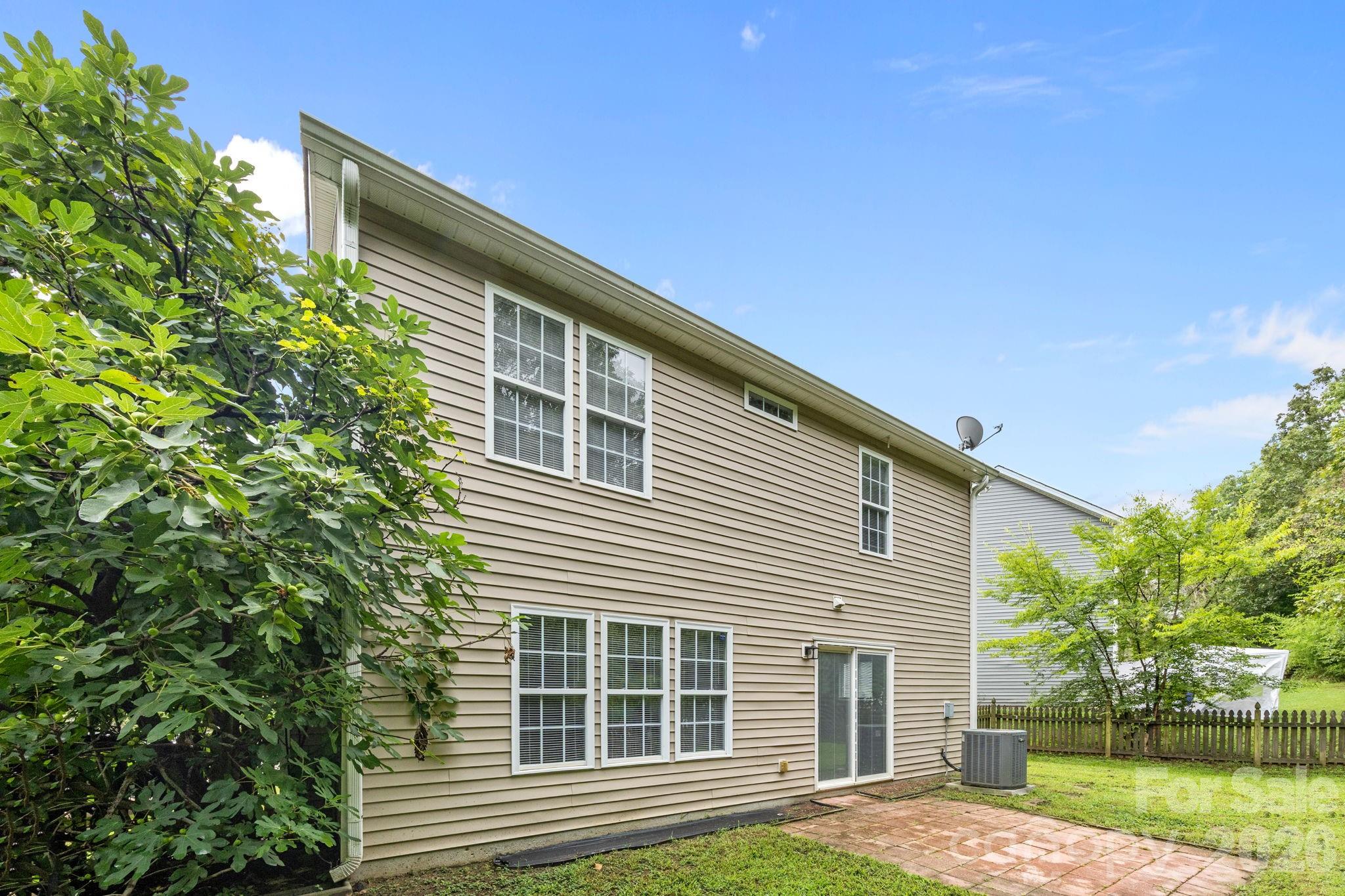 Photo 37 of 10609 Spring Rain Court, Charlotte, NC
