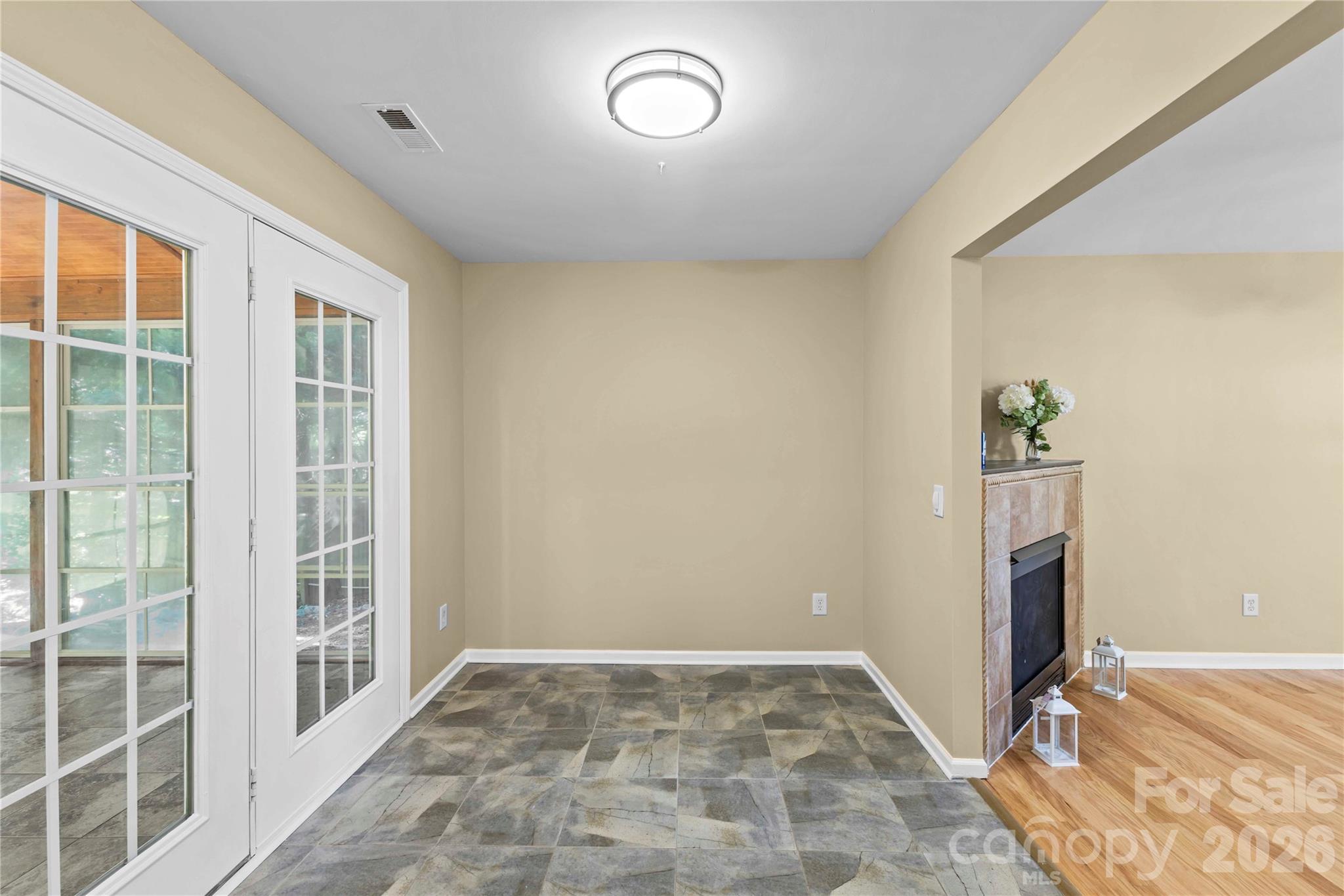 8119 Poplar Grove Circle, Waxhaw, NC - photo 17 of 49