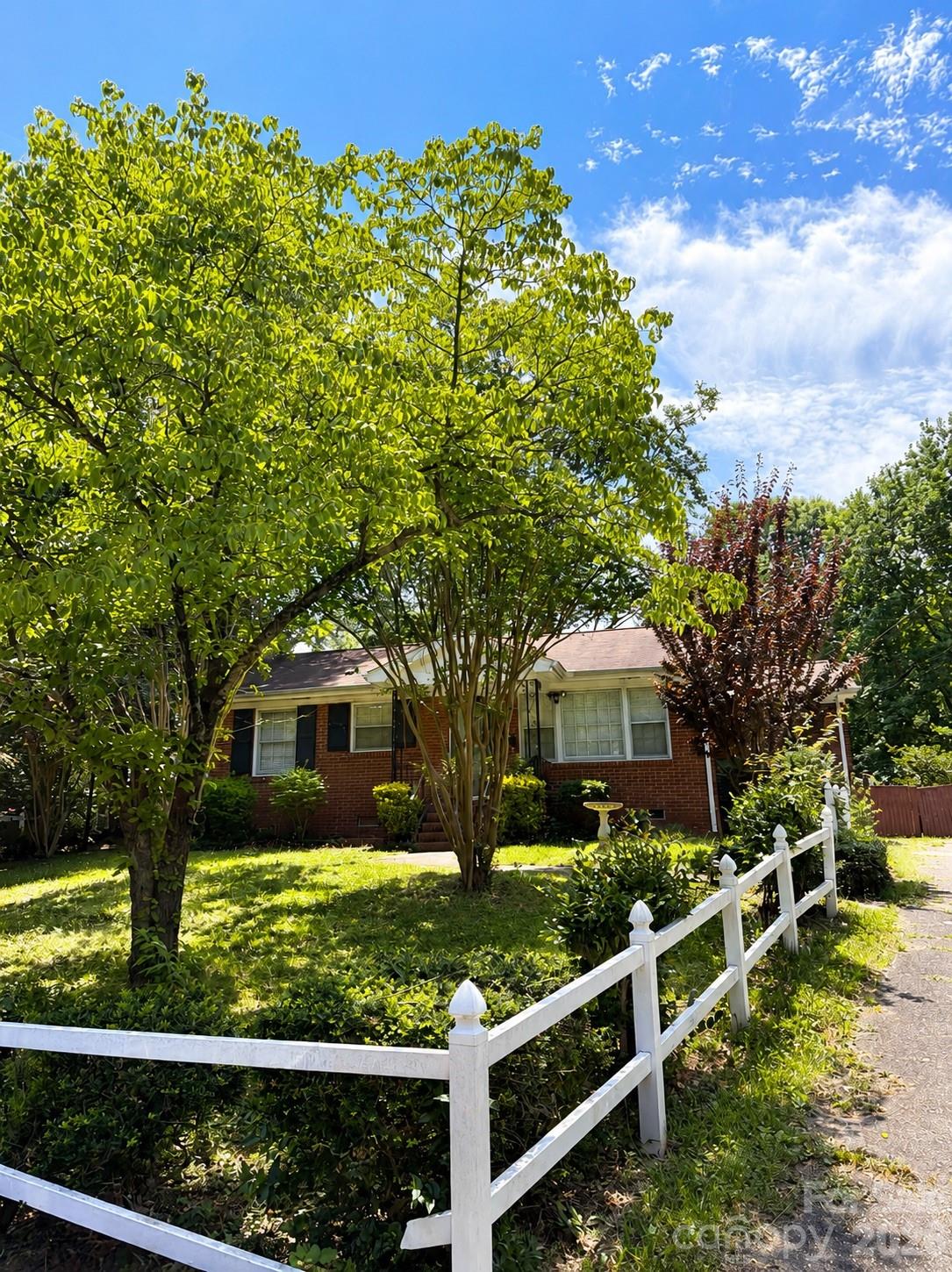 Photo 9 of 4310 Gillespie Court, Charlotte, NC