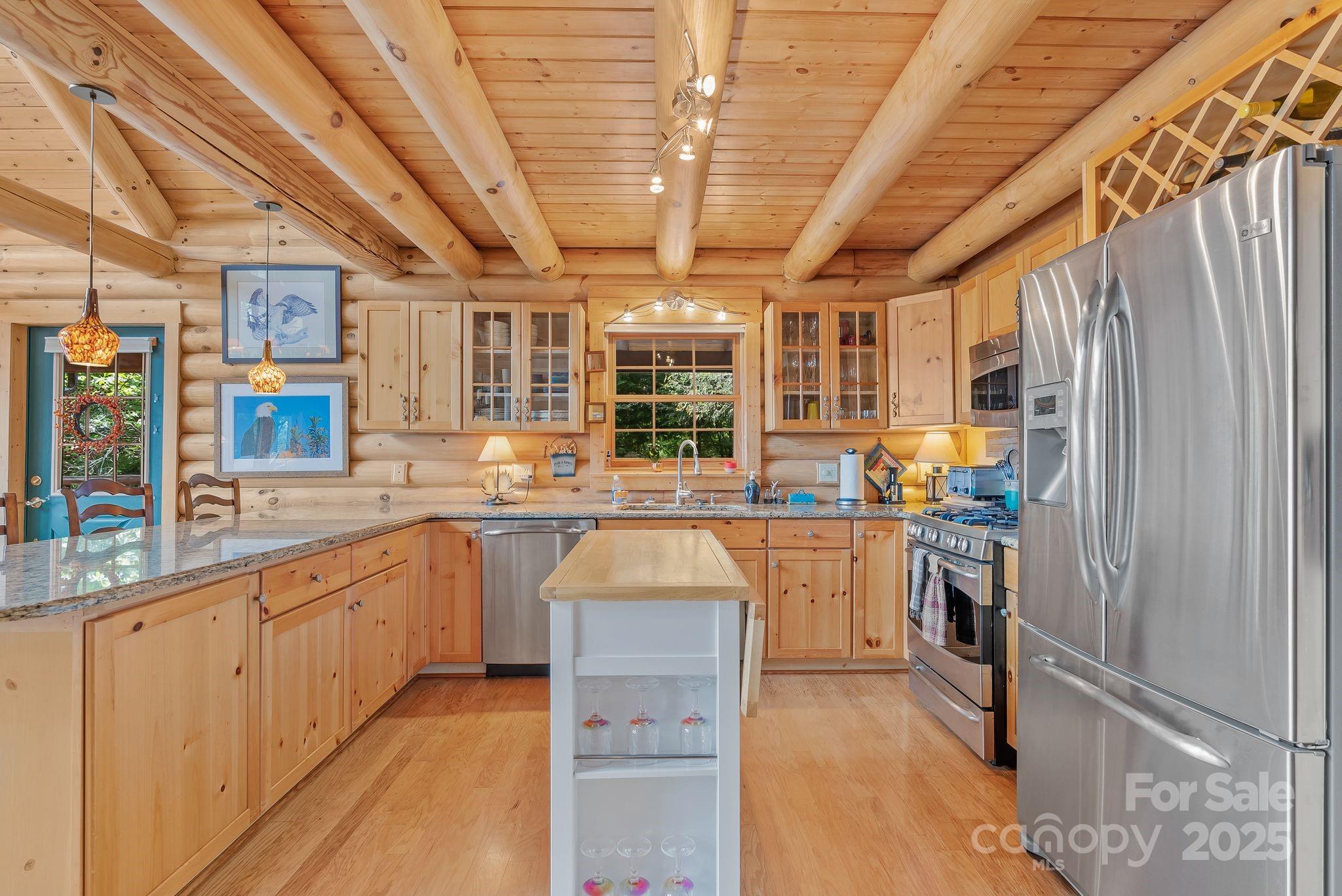 90 Forest Ridge Road, Burnsville, NC - photo 16 of 48