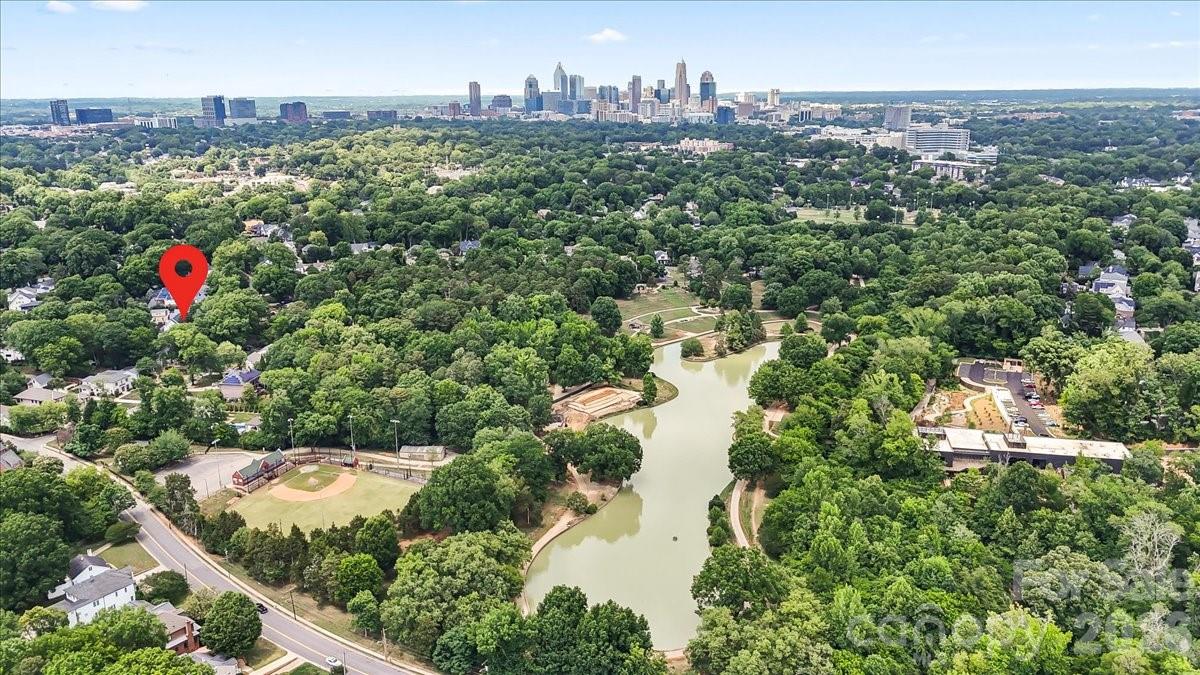 Photo 40 of 3000 Forest Park Drive, Charlotte, NC