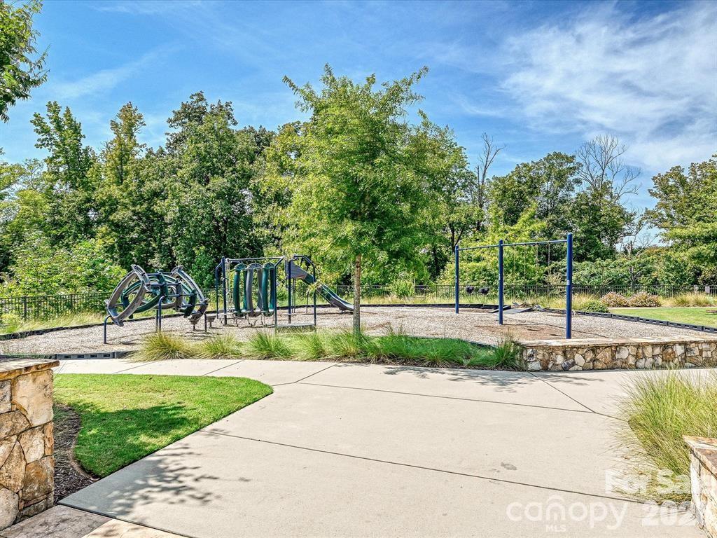 1001 Lazy Day Court, Fort Mill, SC - photo 45 of 47