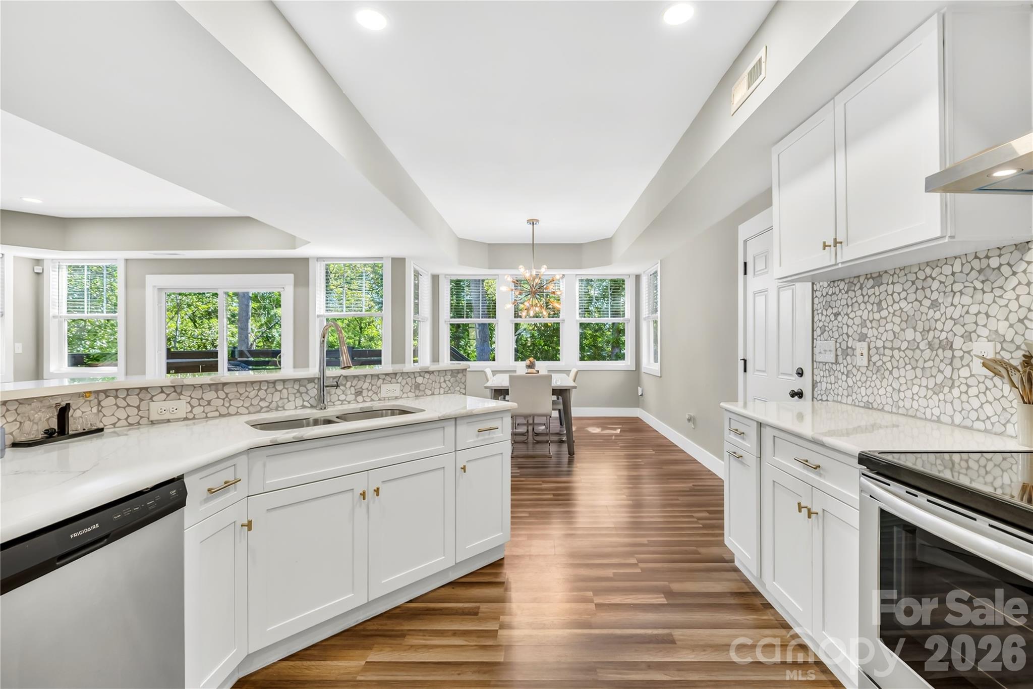 2101 Highland View Lane, Charlotte, NC - photo 13 of 40