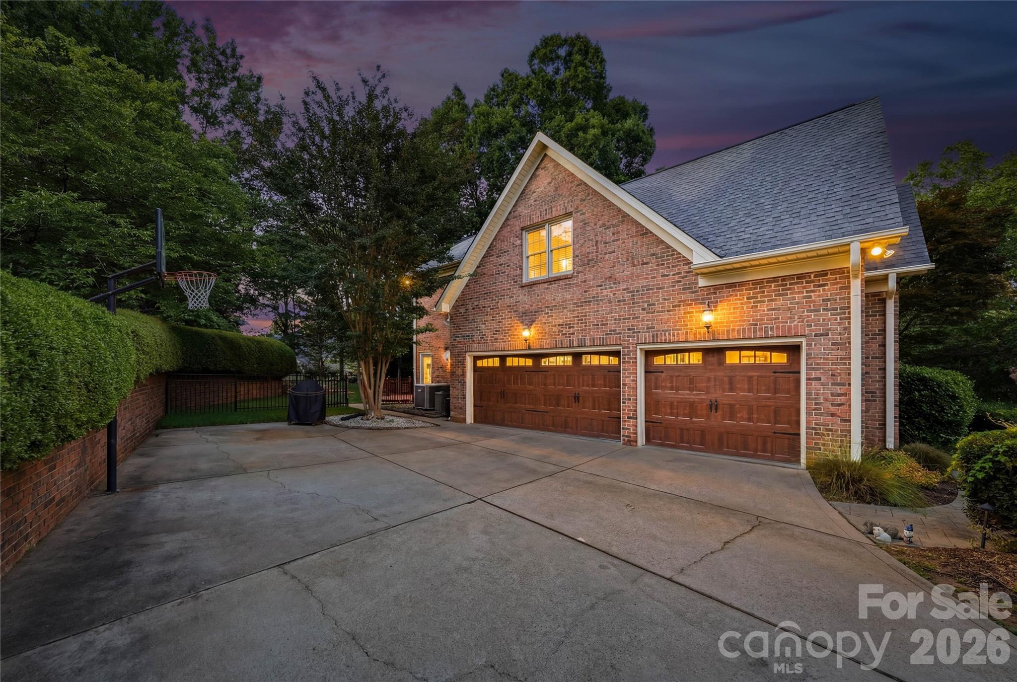 Photo 12 of 7205 Watersreach Lane, Charlotte, NC