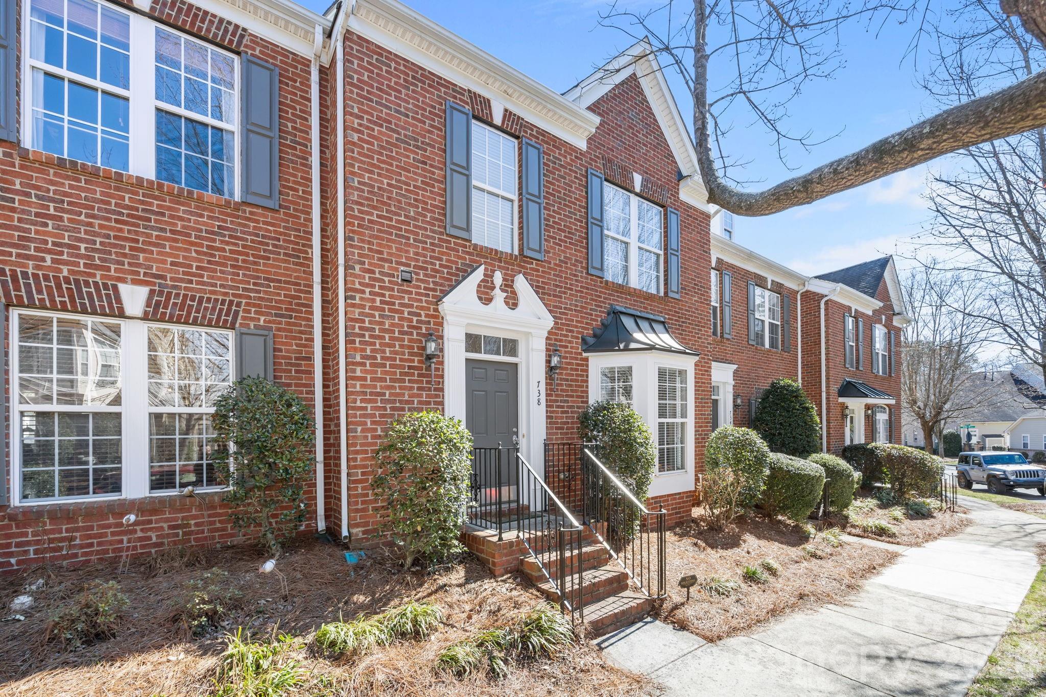 738 Naramore Street, Davidson, NC