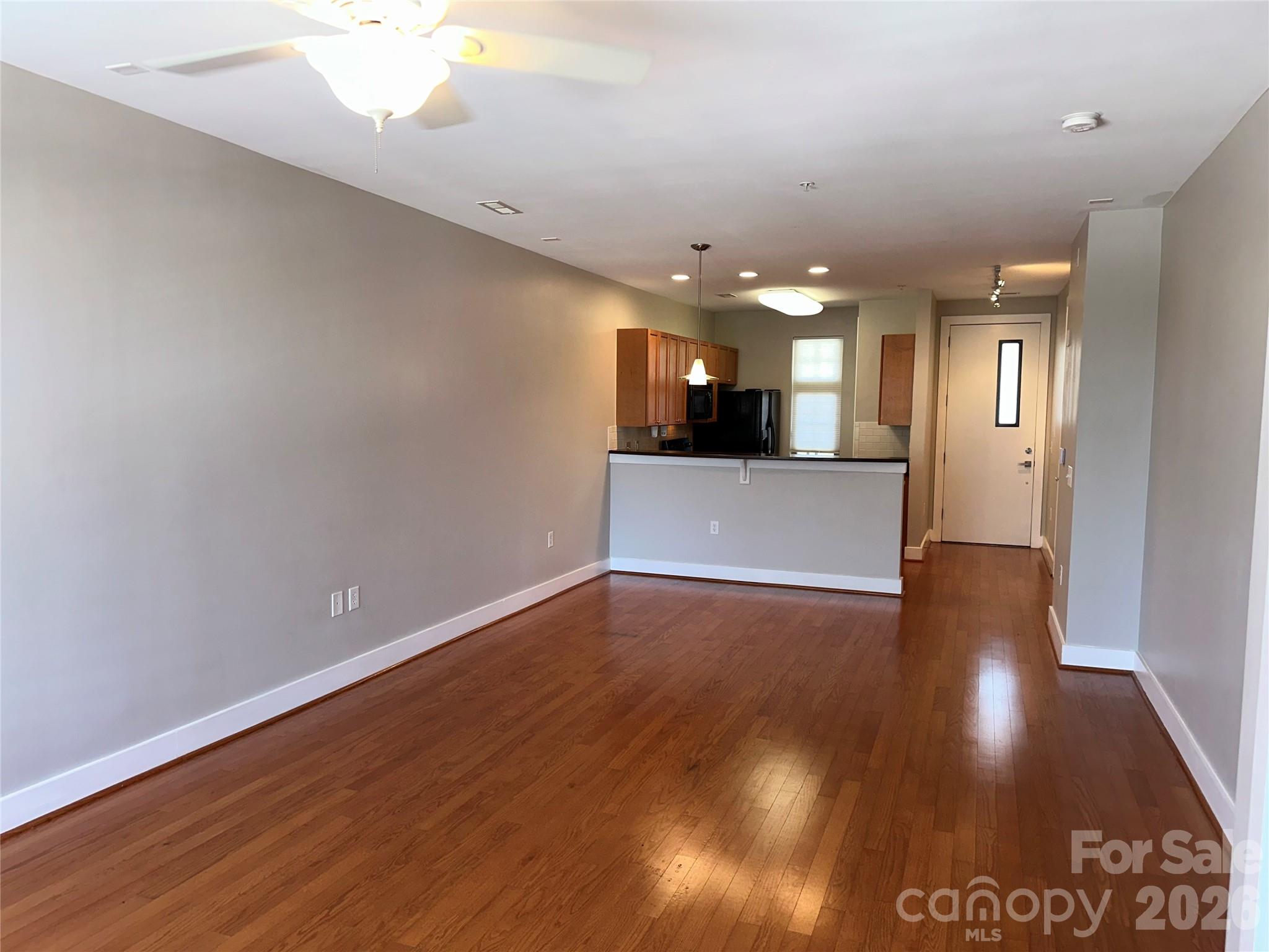 Photo 7 of 1101 W 1st Street, Charlotte, NC