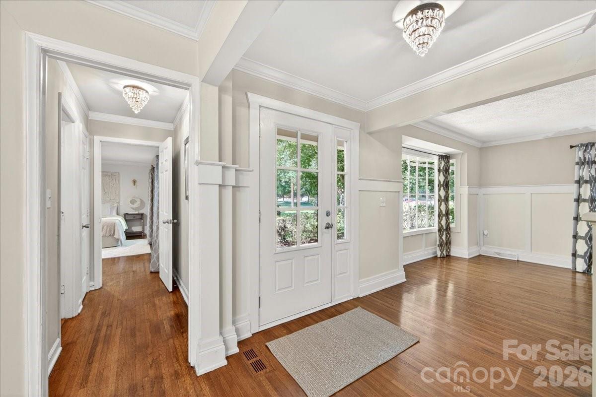 4330 Brookfield Drive, Charlotte, NC - photo 13 of 49