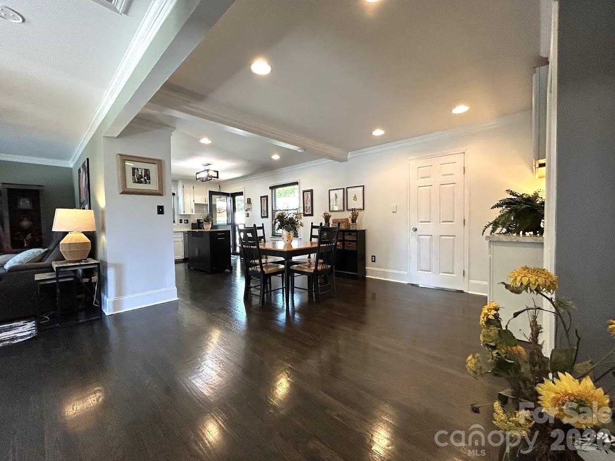 7113 Sterncrest Place, Charlotte, NC - photo 8 of 36