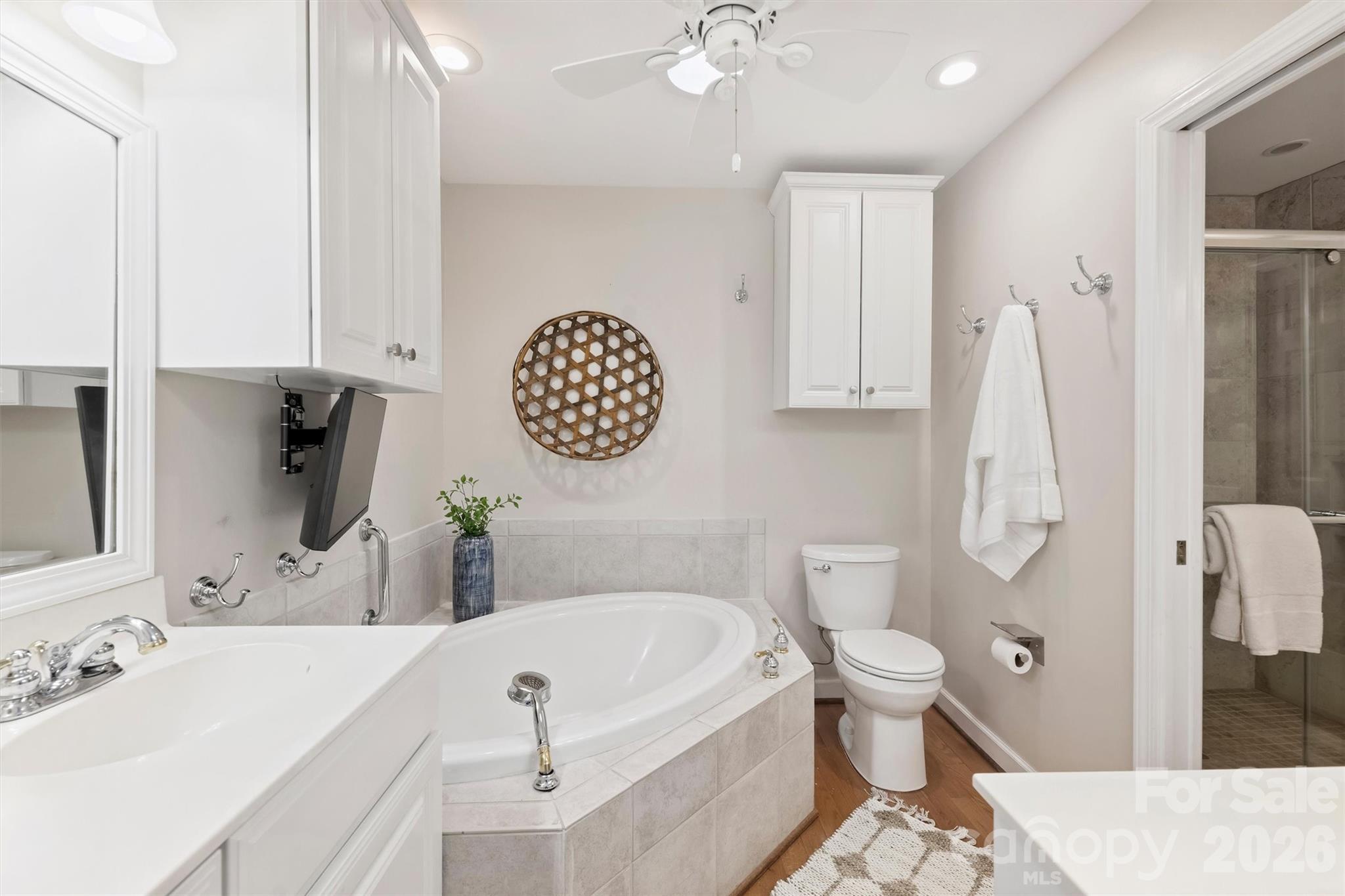 Photo 22 of 4013 Bridgewood Lane, Charlotte, NC