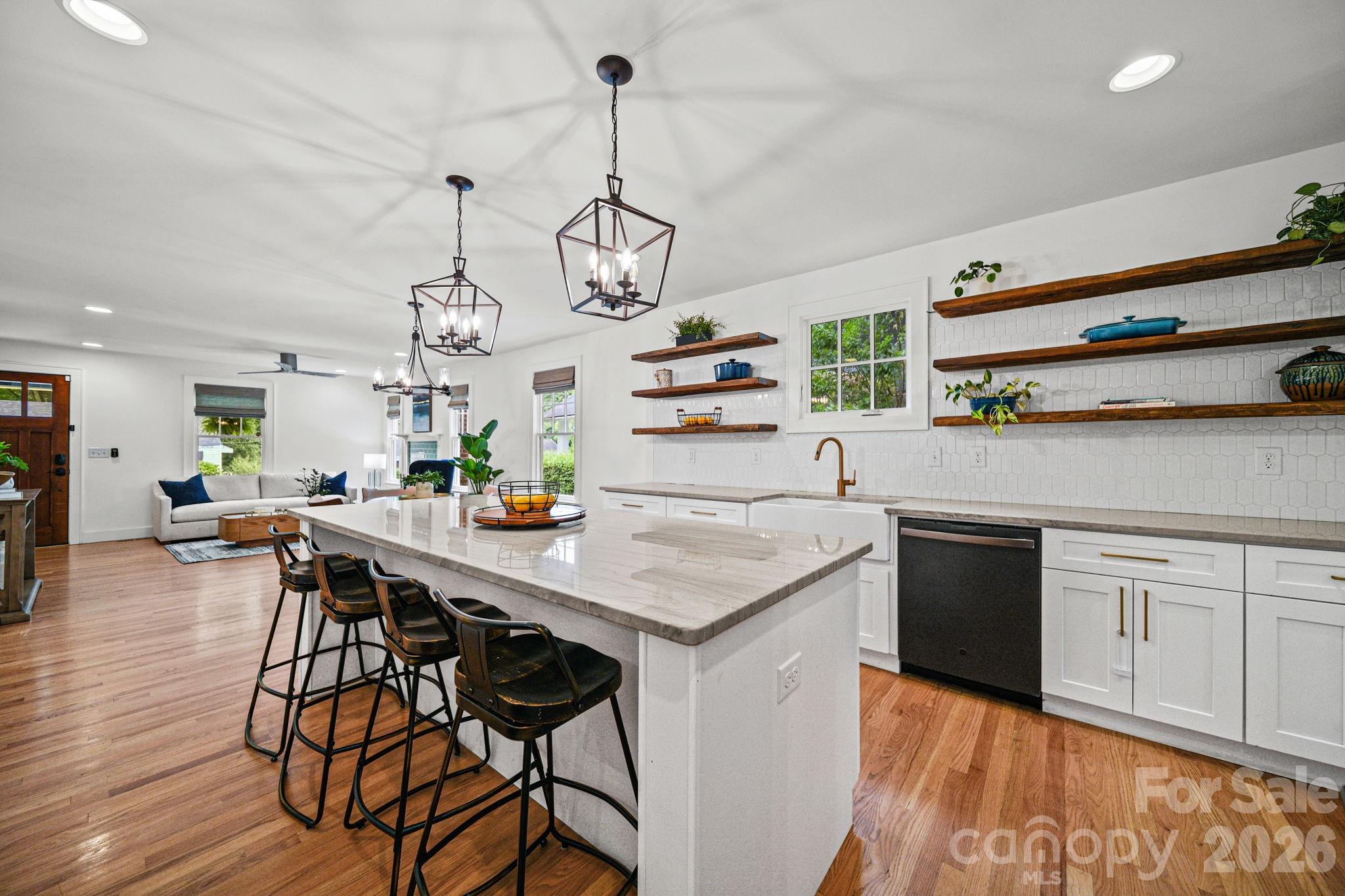 1716 Merriman Avenue, Charlotte, NC - photo 6 of 34
