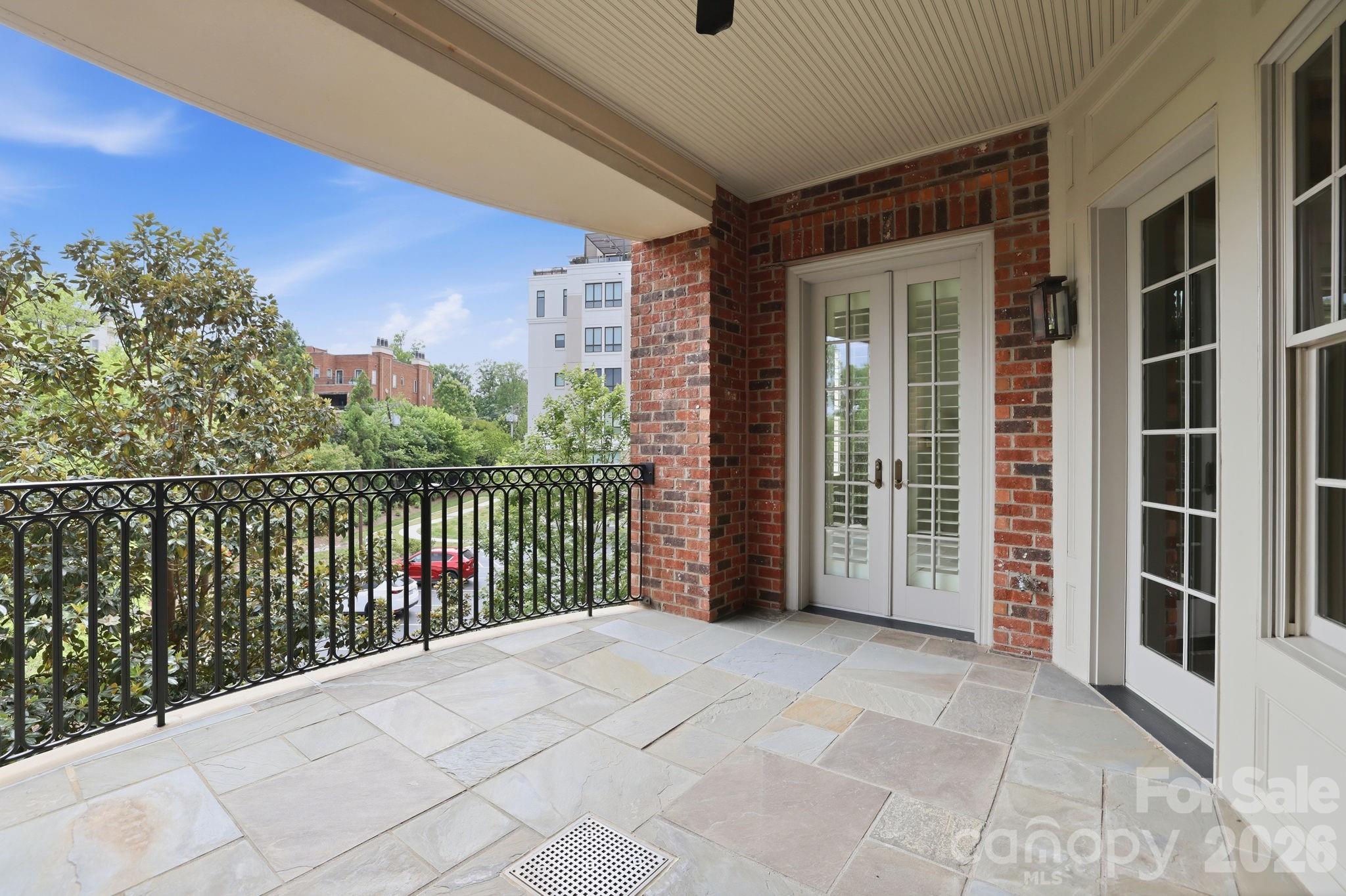 Photo 40 of 168 Cherokee Road, Charlotte, NC