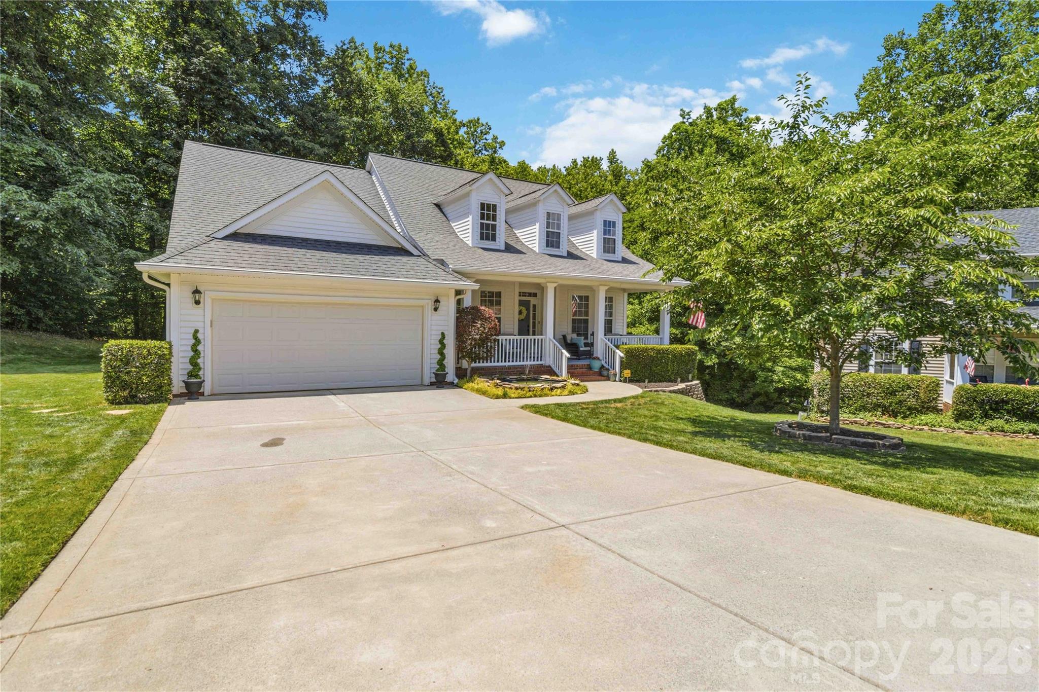 329 Brixham Place, Fort Mill, SC - photo 2 of 49