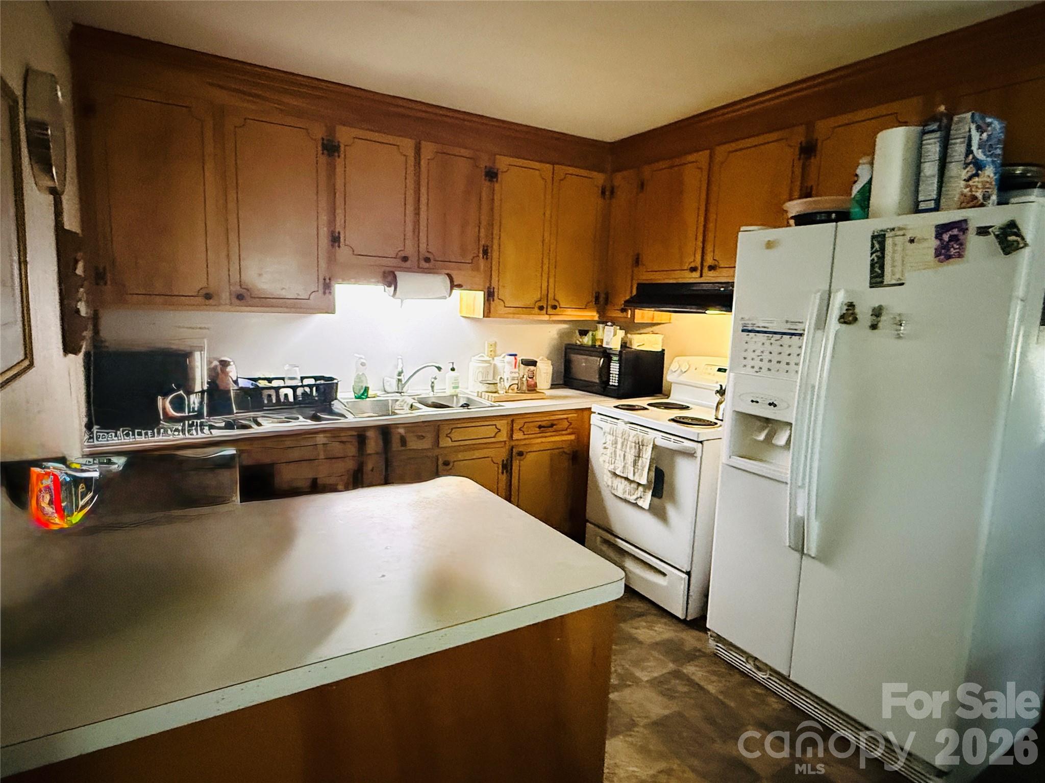 Photo 4 of 4410 Birkdale Drive, Charlotte, NC