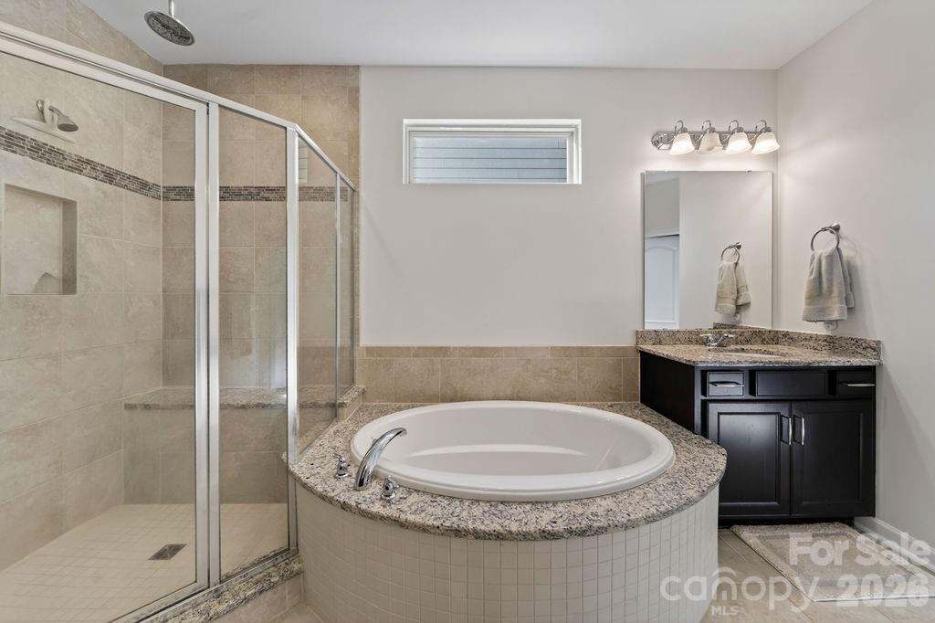 Photo 19 of 11033 Crane Creek Drive, Charlotte, NC