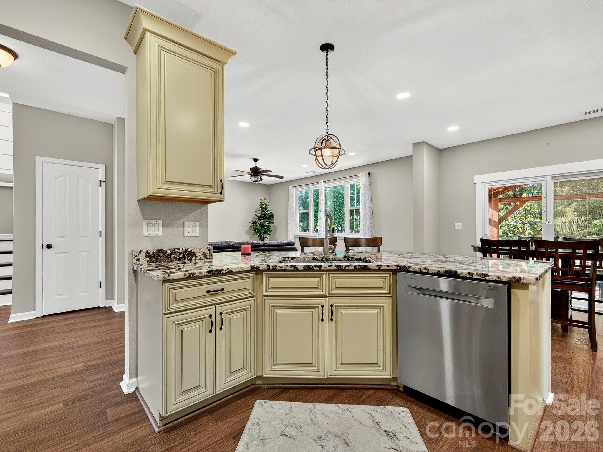 Photo 12 of 17234 Cambridge Woods Court, Charlotte, NC