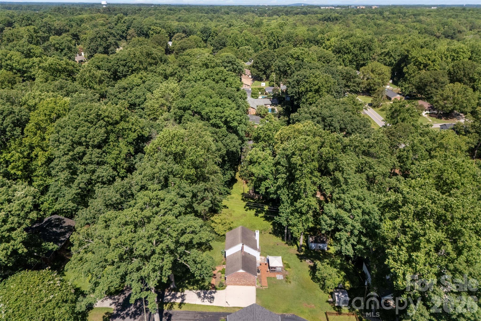 Photo 32 of 121 E Summersby Street, Fort Mill, SC