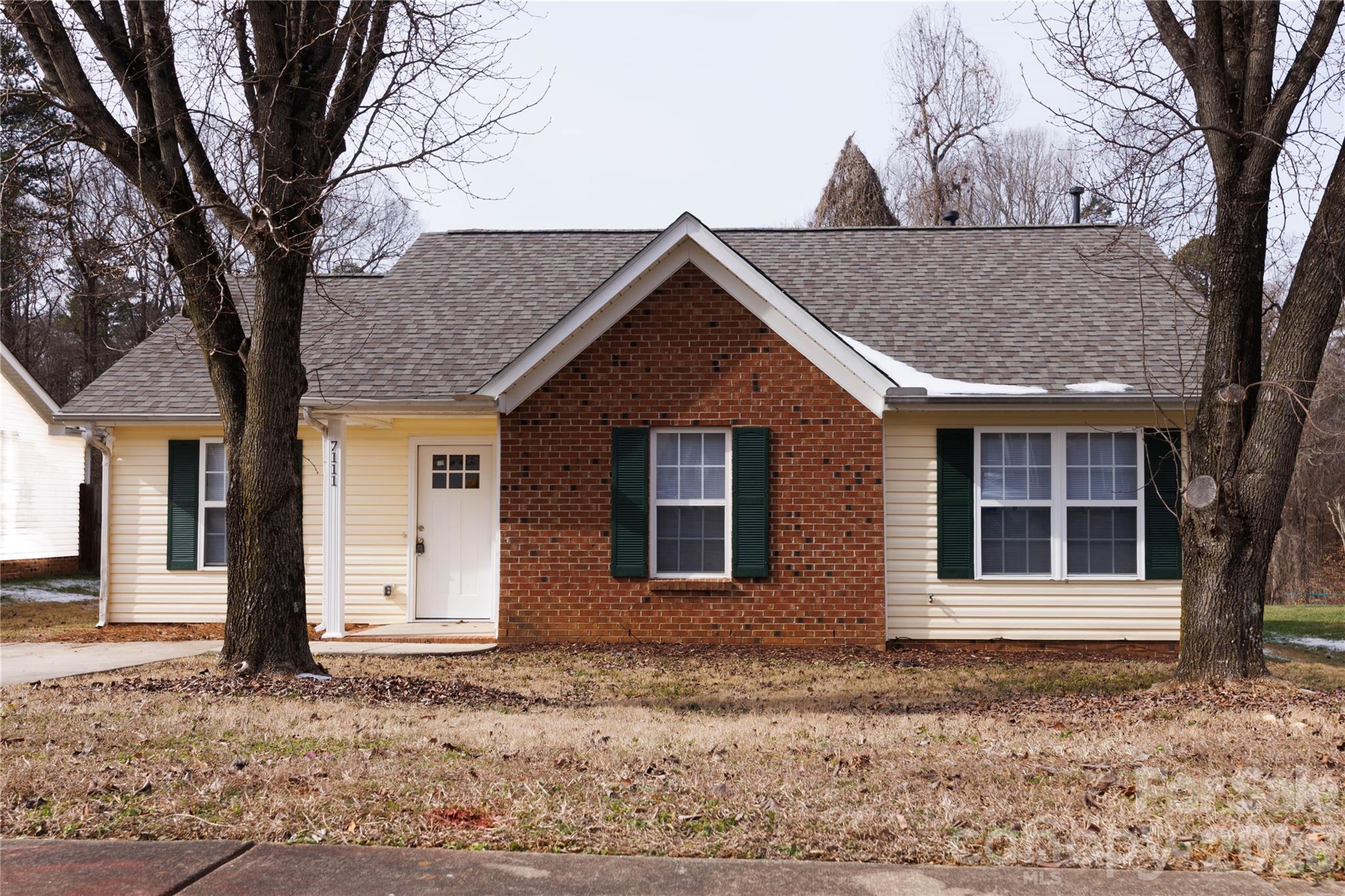 Photo 2 of 7111 RUMPLE Road, Charlotte, NC