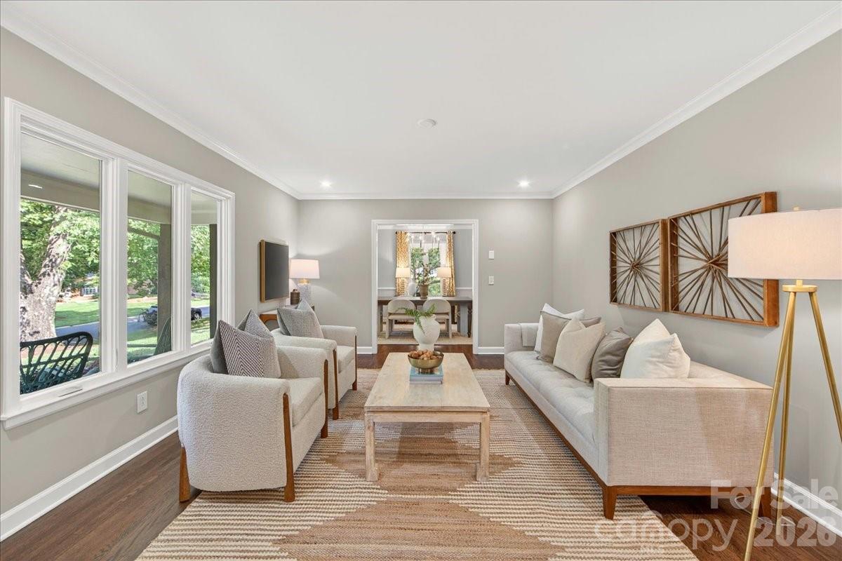 Photo 11 of 1128 Court Drive, Charlotte, NC