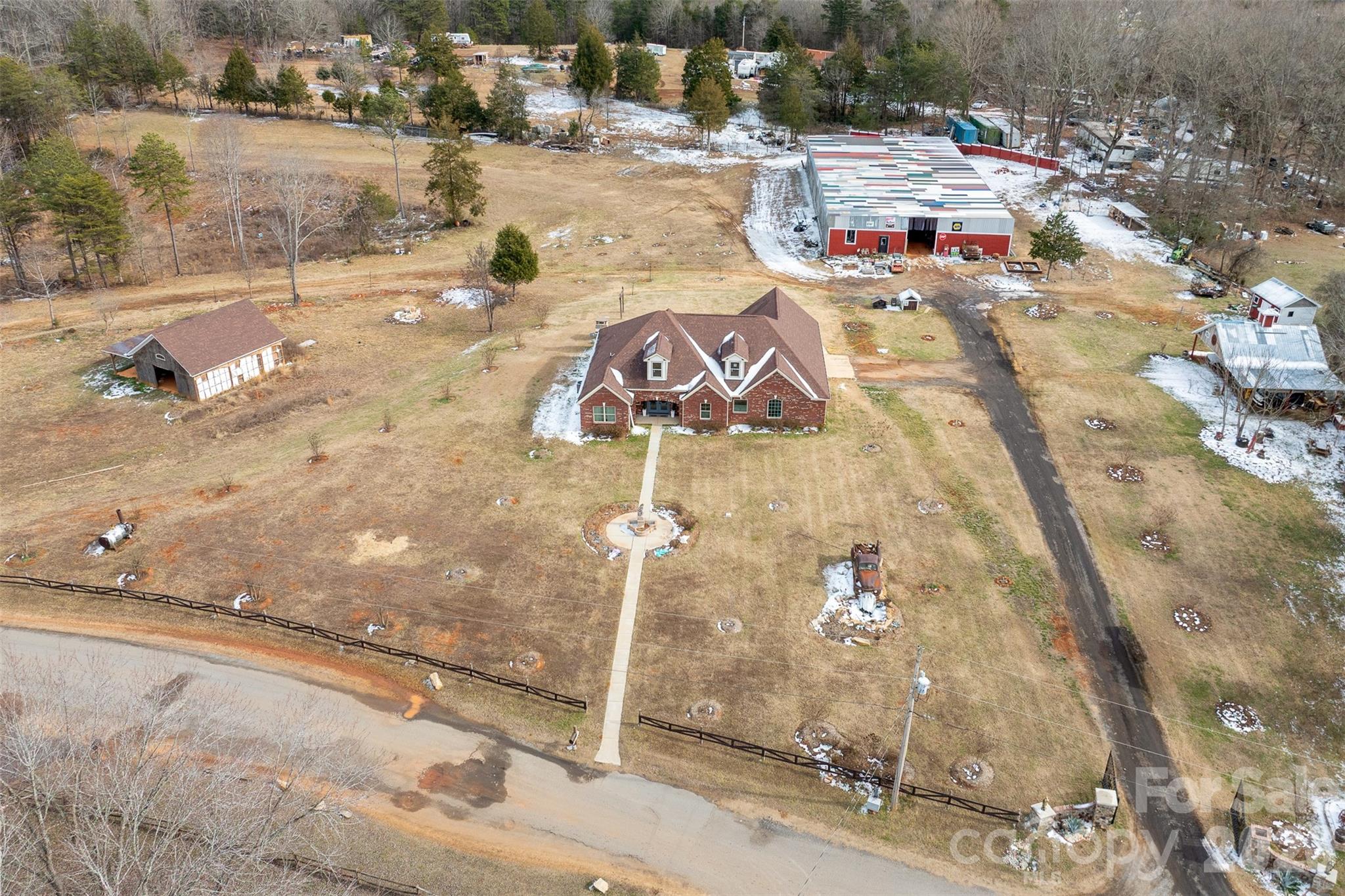 Photo 4 of 210 florham Drive, Dallas, NC
