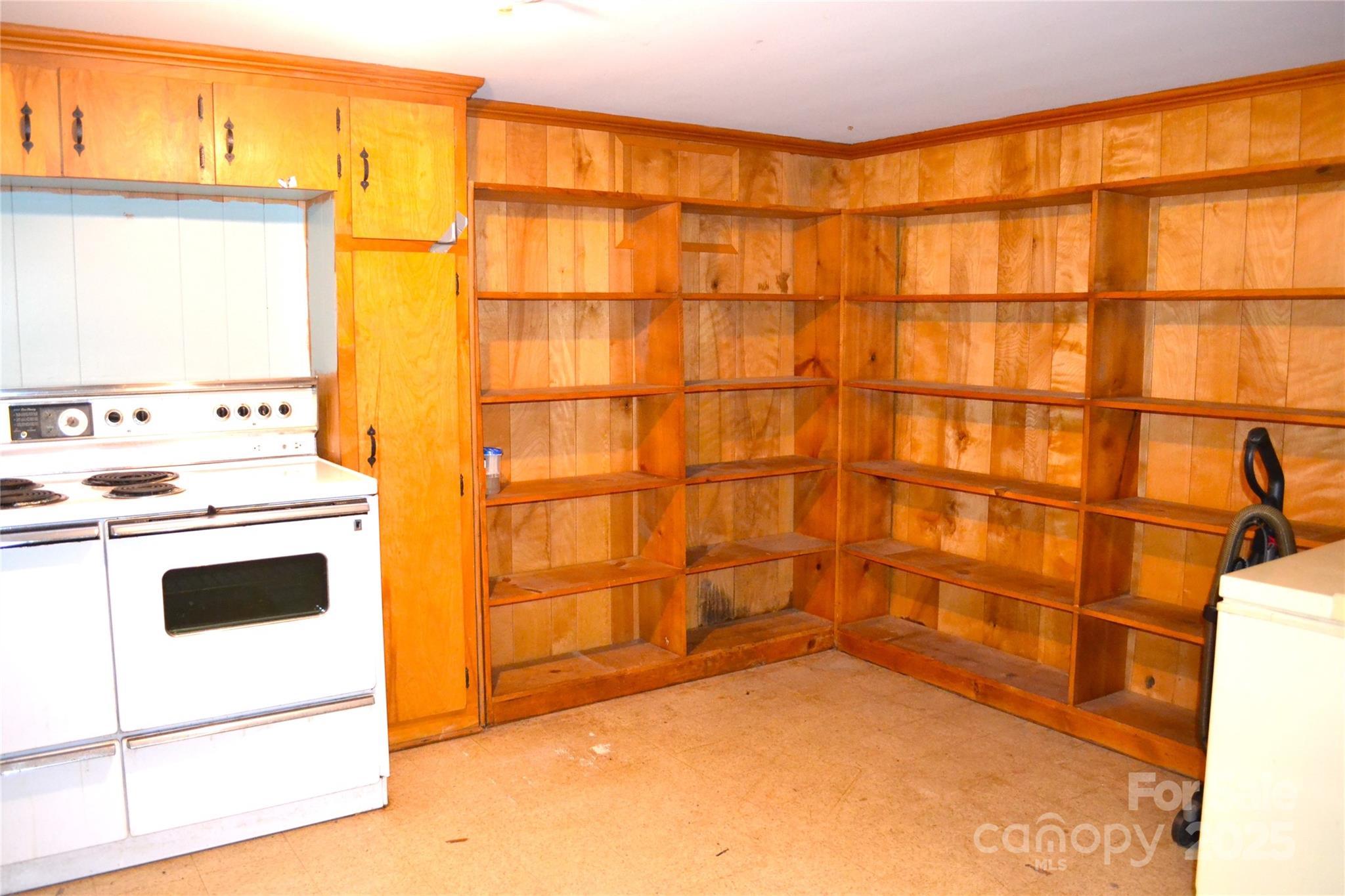 405 Wesley Heights Drive, Albemarle, NC - photo 31 of 42