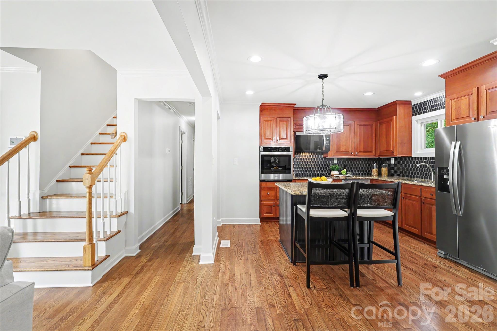 Home for sale at 3834 Moultrie Street, Charlotte, NC — photo 9 of 38