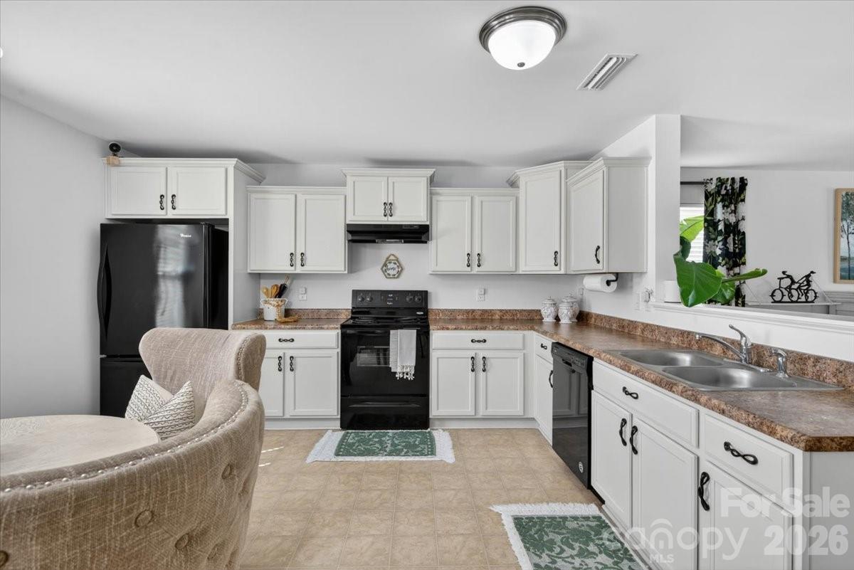 Photo 7 of 2610 Bramble Ridge Court, Charlotte, NC