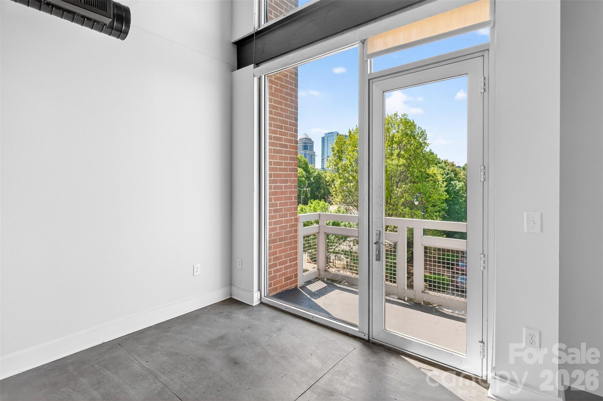 Photo 17 of 710 W Trade Street505, Charlotte, NC