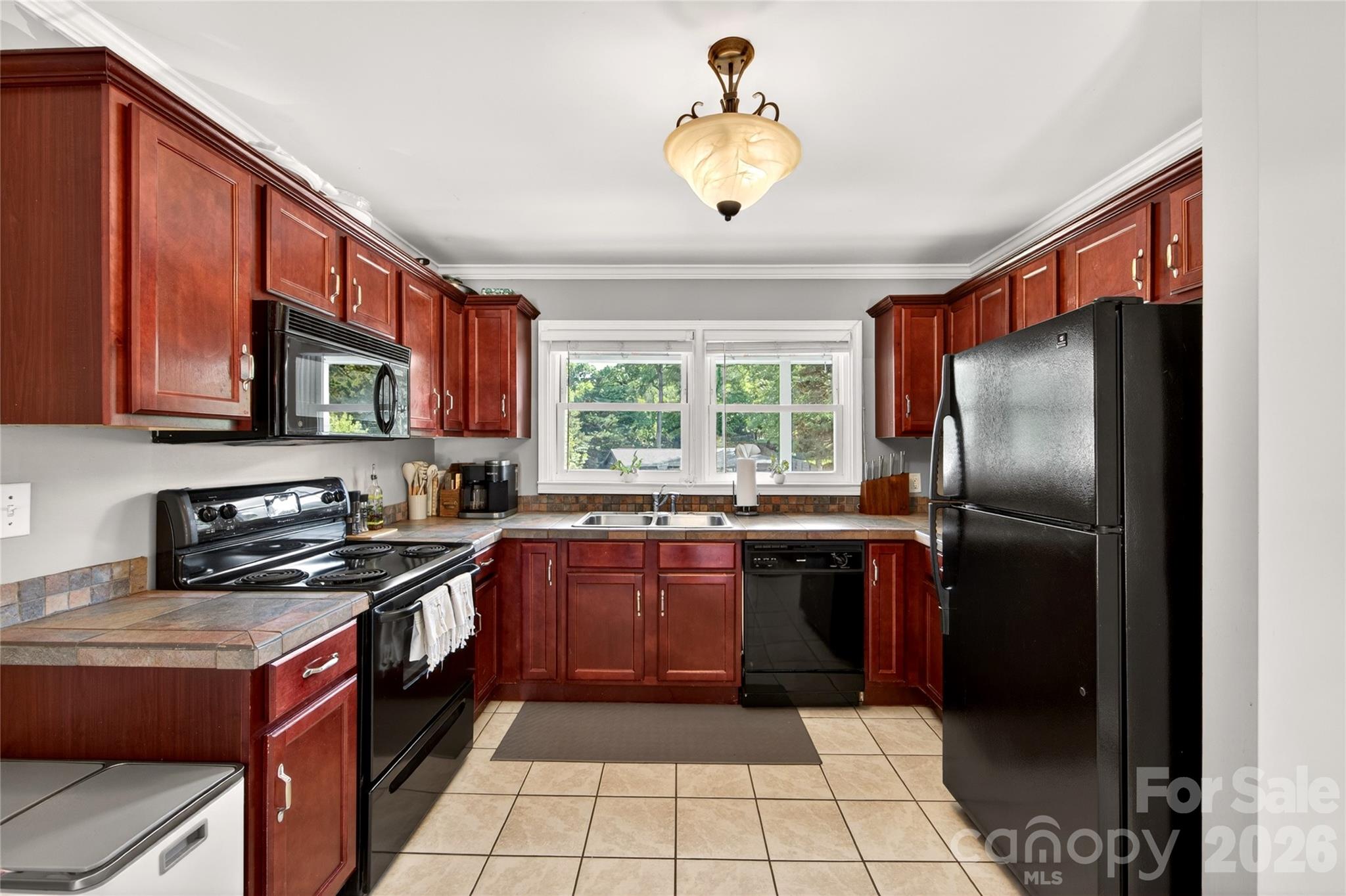 Photo 12 of 609 Kenlough Drive, Charlotte, NC
