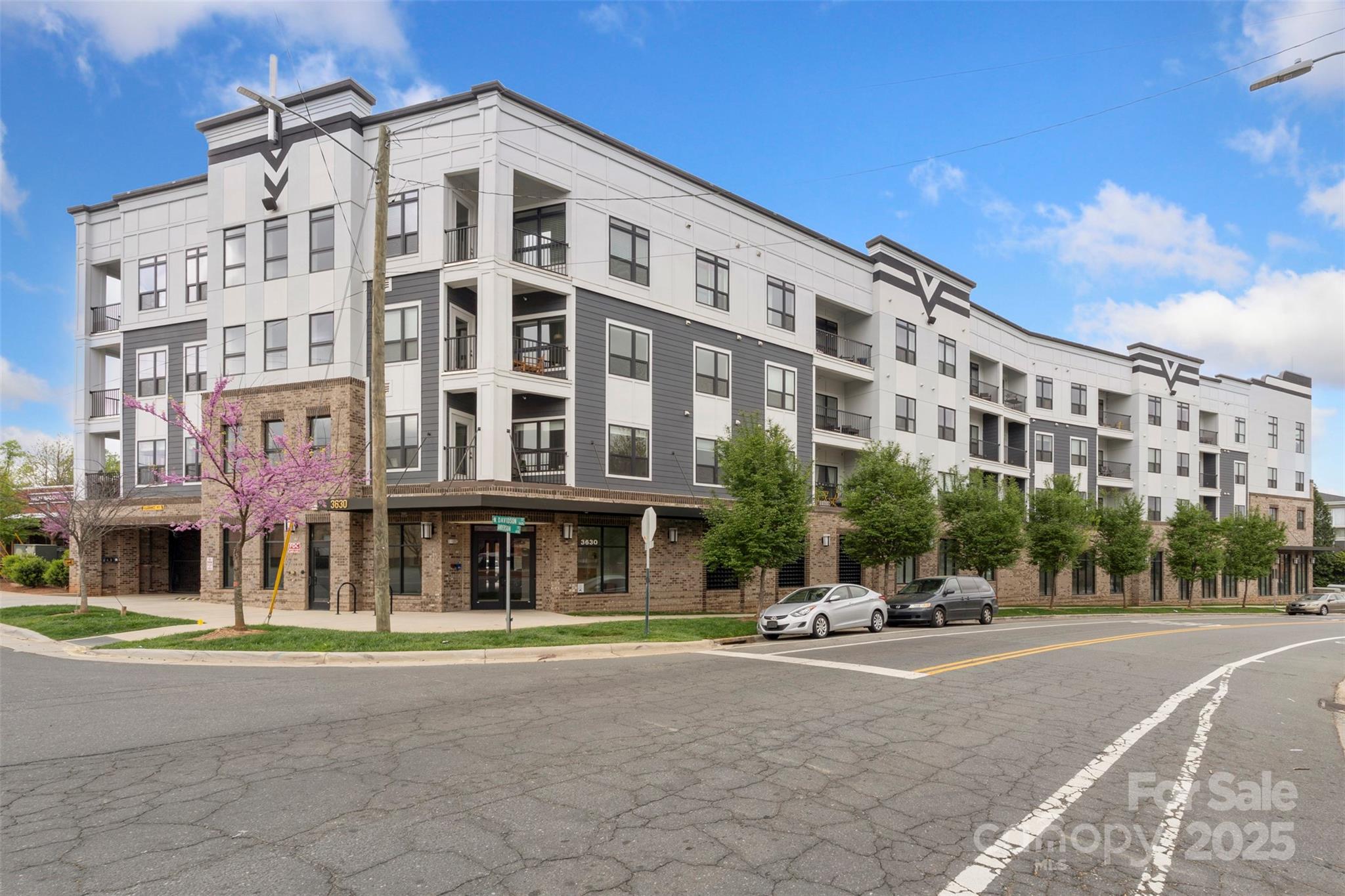 Photo 32 of 3630 N Davidson Street3301, Charlotte, NC