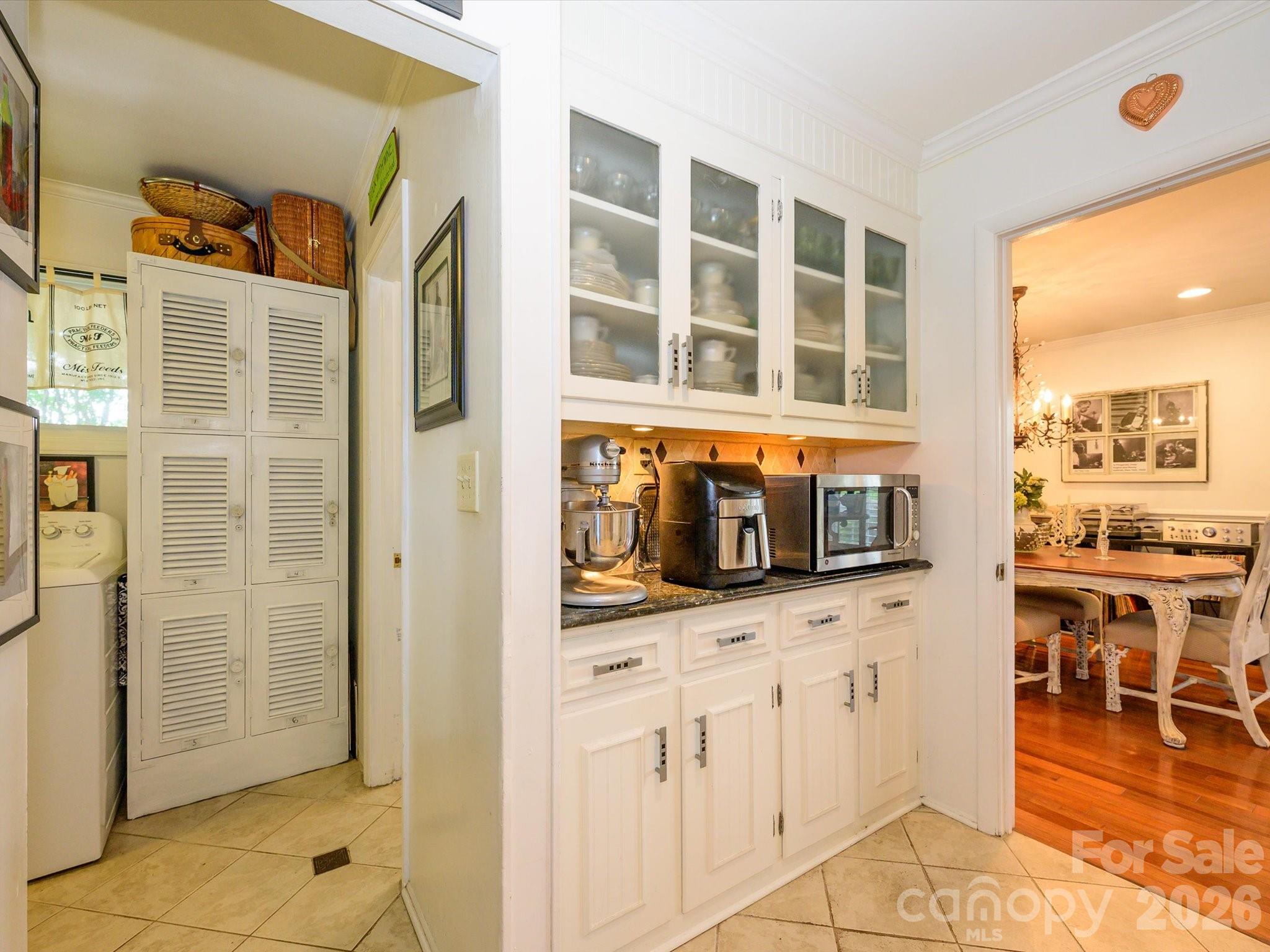 Photo 16 of 1300 Bevis Drive, Charlotte, NC