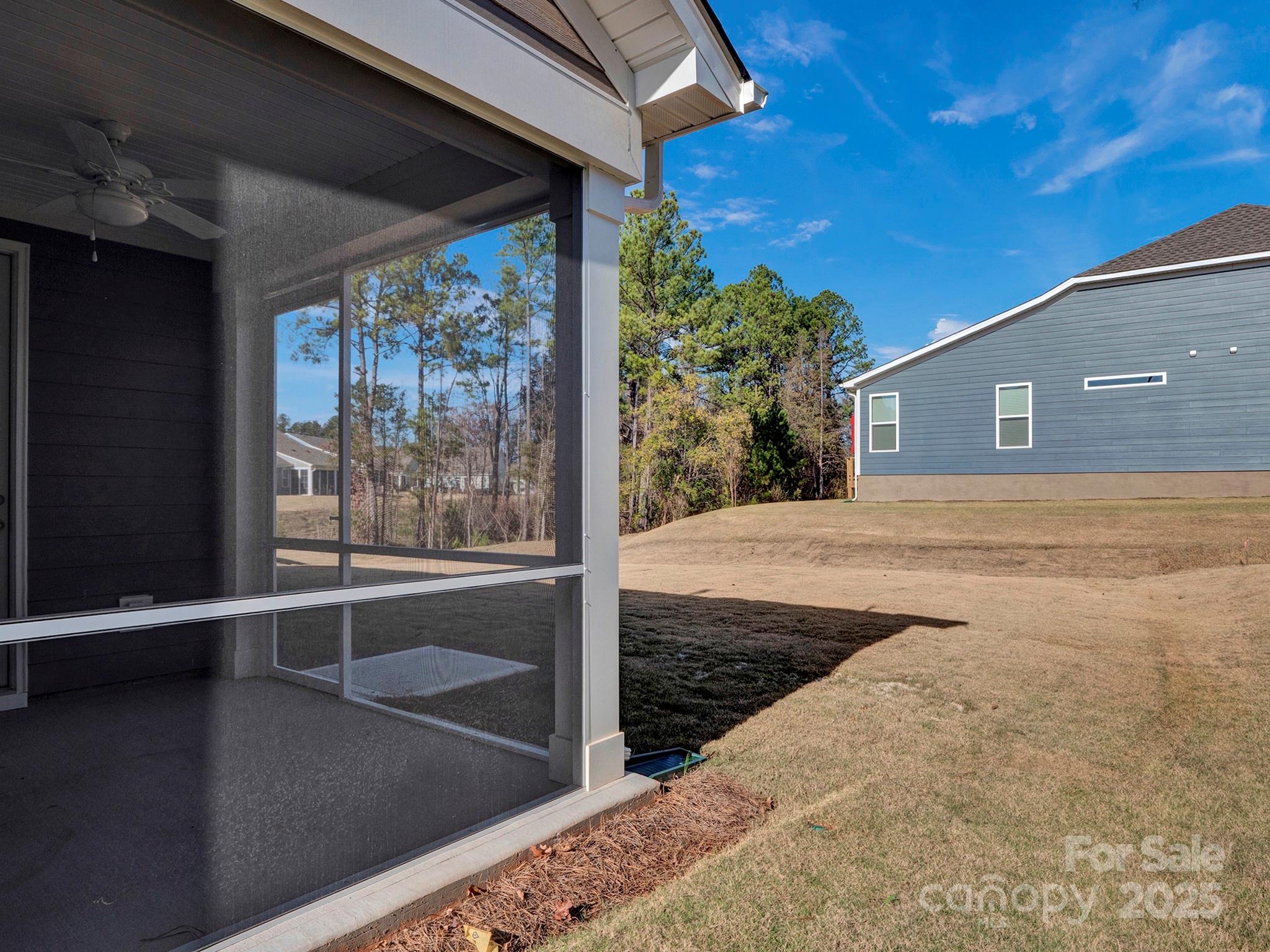 Photo 26 of 4225 Honey Locust Drive, Charlotte, NC