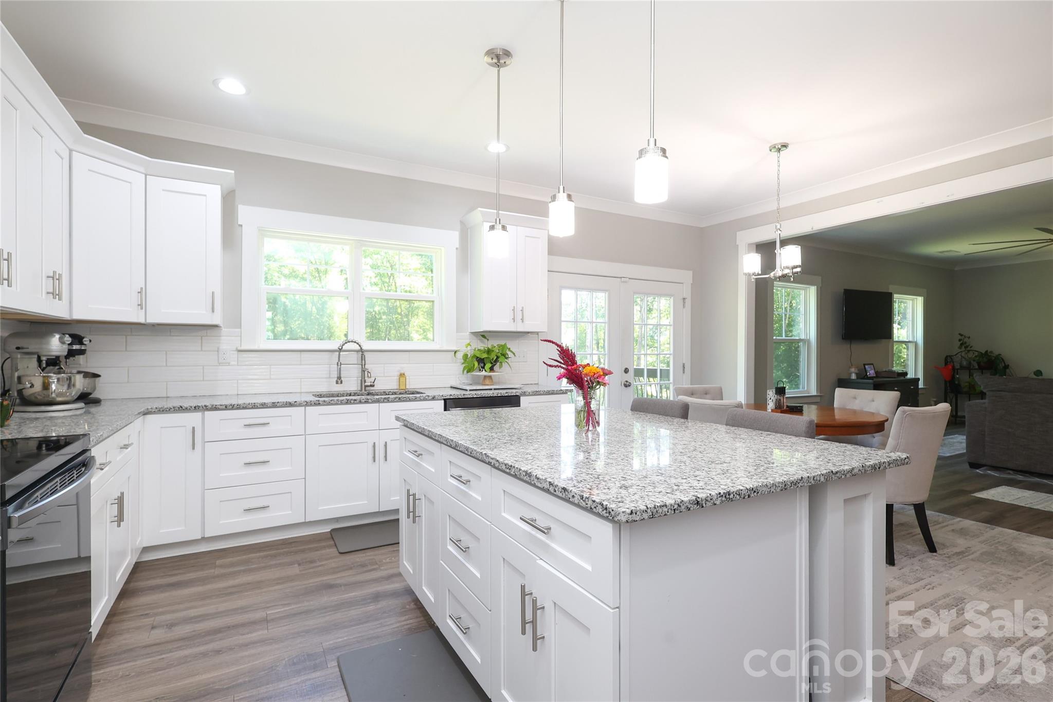 Photo 7 of 10105 Greenwood Court, Charlotte, NC