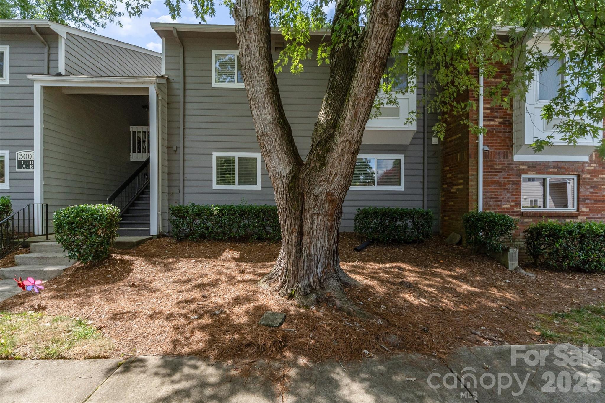 Photo 8 of 3001 Heathstead PlaceD, Charlotte, NC